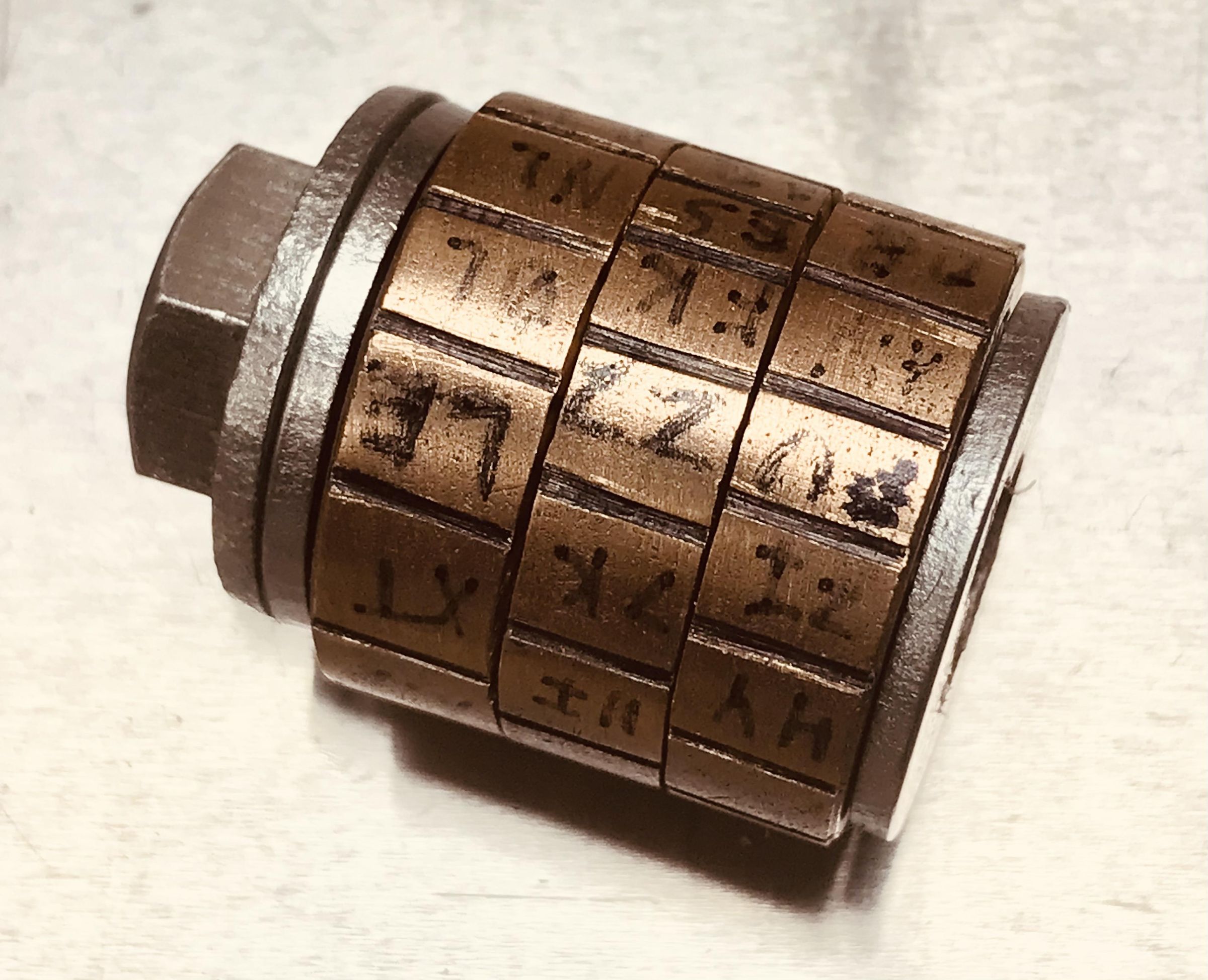 Mini Pocket Safe : 6 Steps (with Pictures) - Instructables