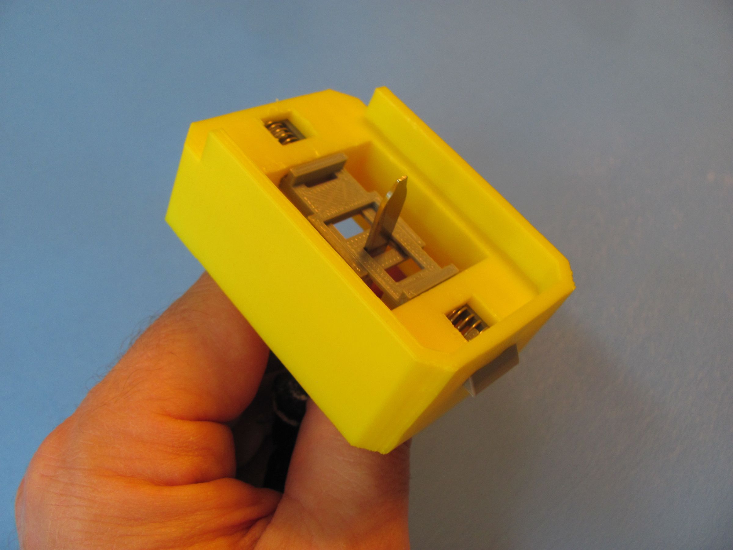 Phone Jack Secret Compartment : 7 Steps (with Pictures) - Instructables
