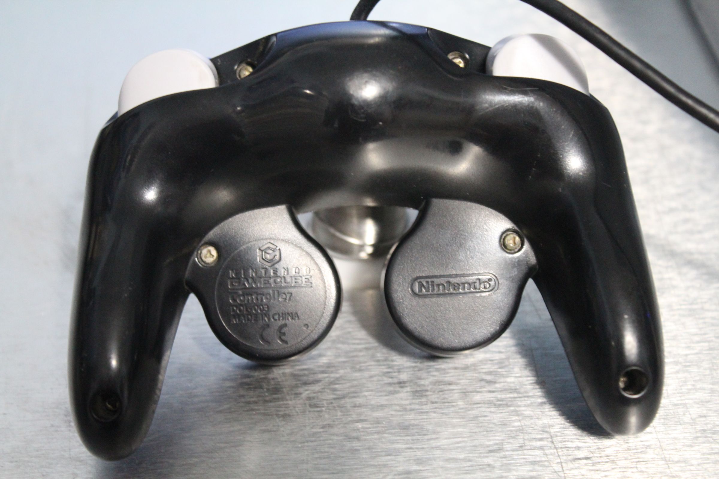 Gamecube Controller LED Mod : 8 Steps (with Pictures) - Instructables