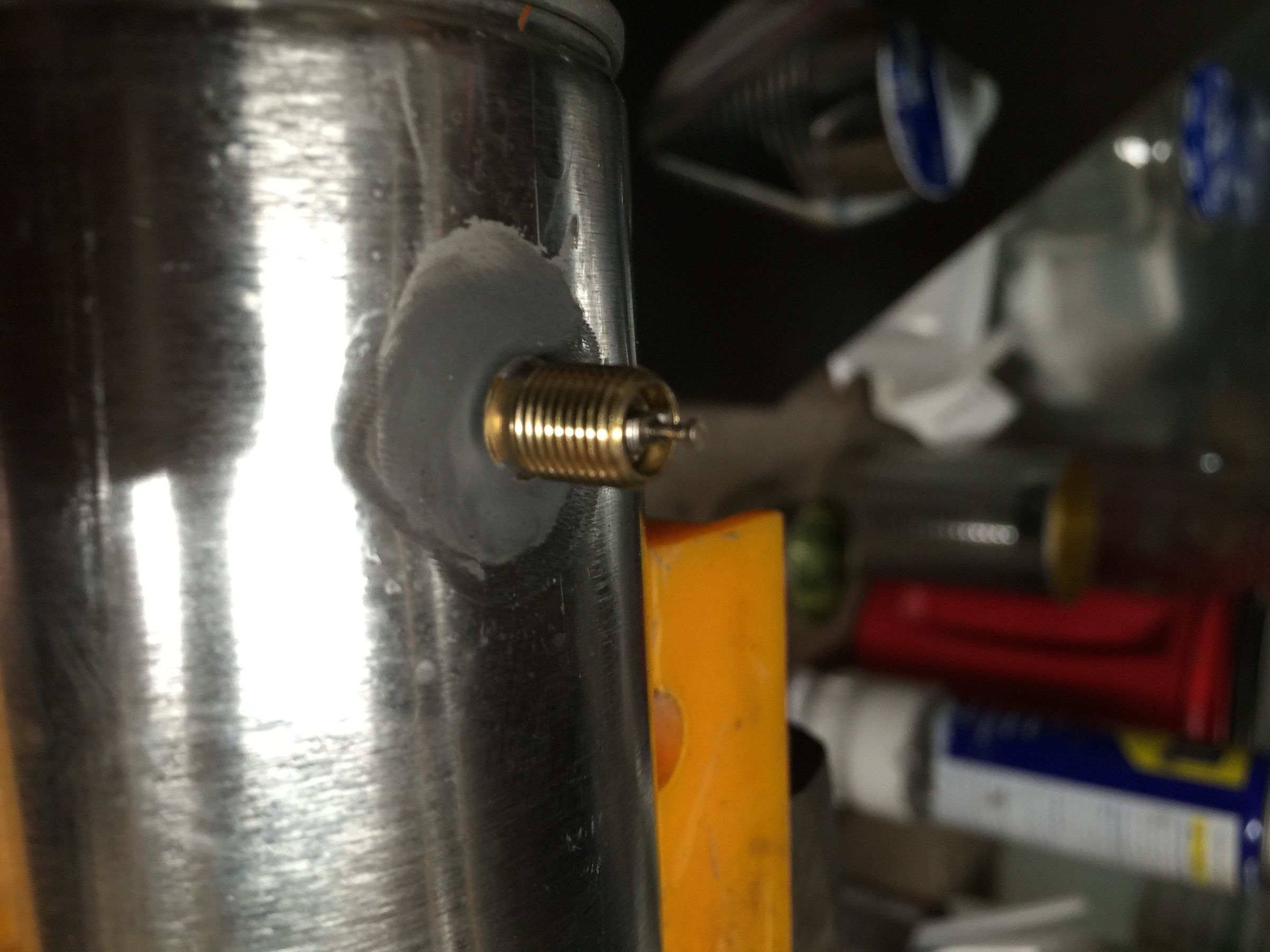 Refilable Aerosol Can : 8 Steps (with Pictures) - Instructables