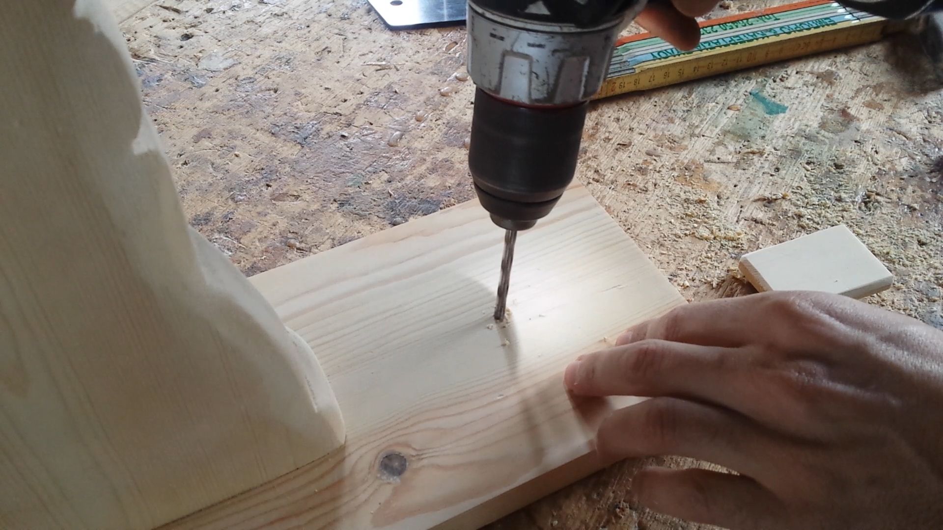 Coyote and Roadrunner Inspired Bird Feeder : 6 Steps - Instructables