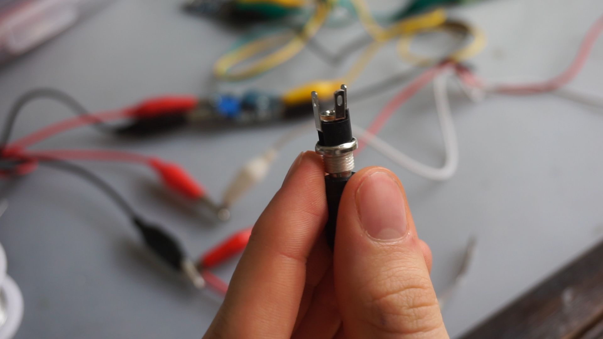 $5 Small Battery Powered LED Panel : 37 Steps (with Pictures ...
