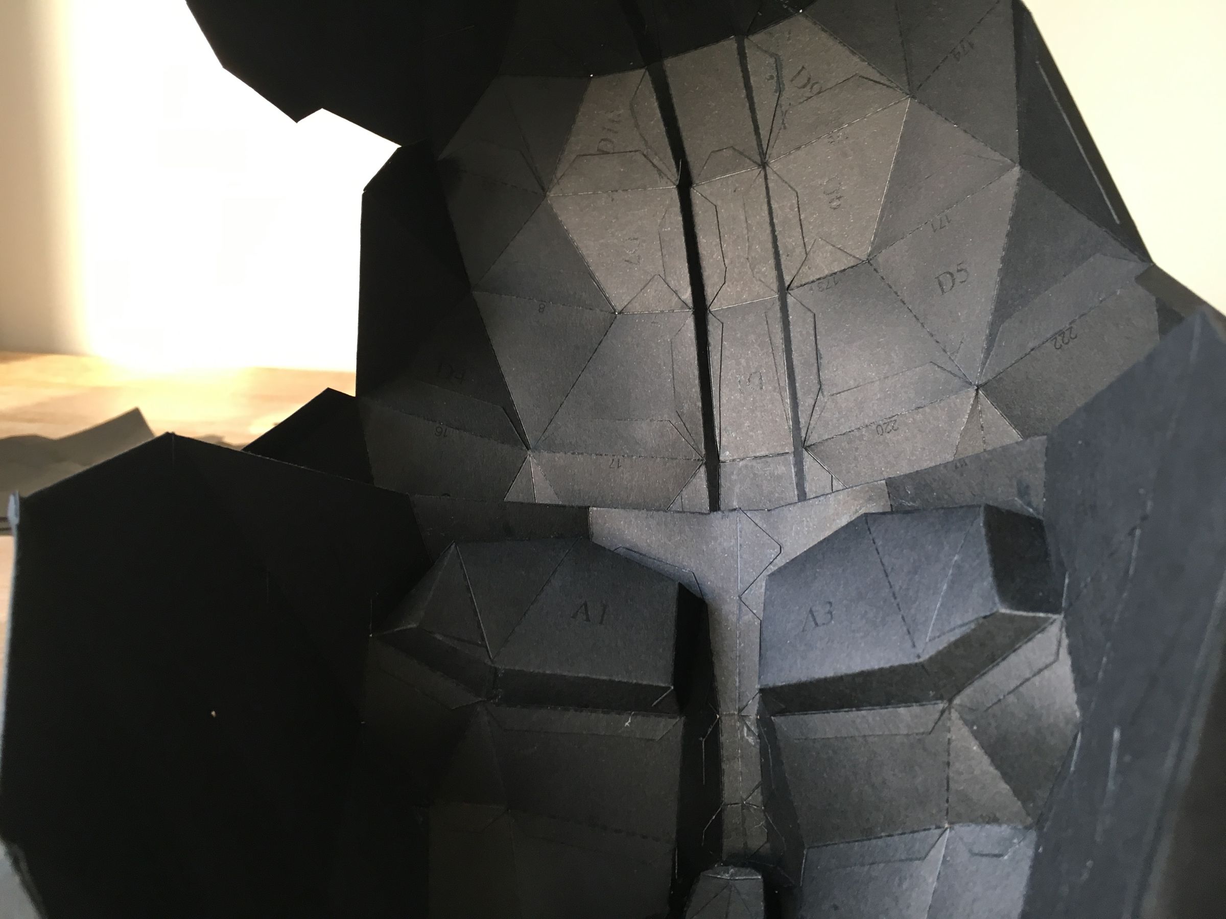 Darth Vader Bust Papercraft : 7 Steps (with Pictures) - Instructables