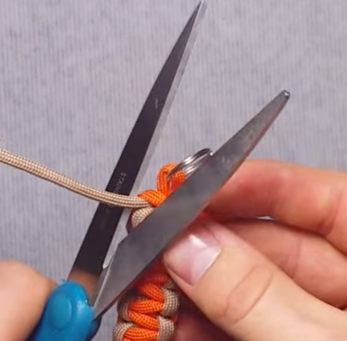 How to Make a Key Fob From Loose String : 10 Steps - Instructables