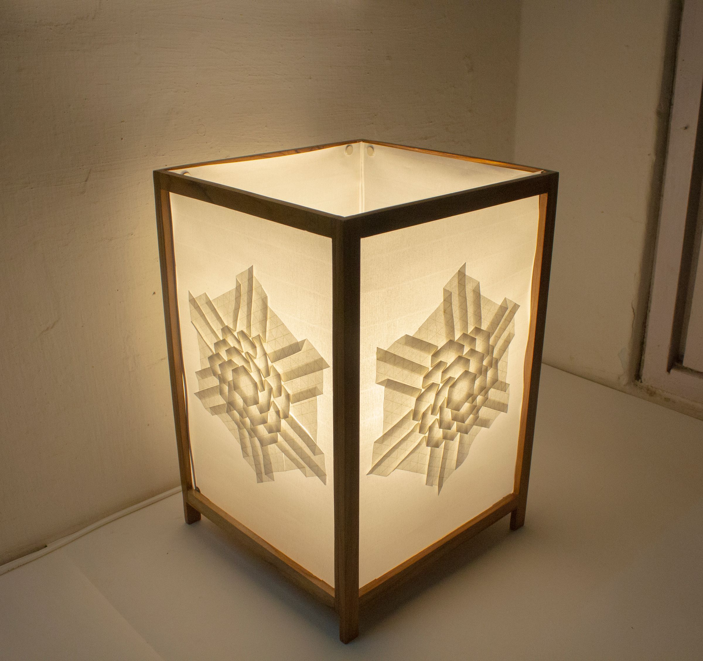 DIY Origami Lamp : 10 Steps (with Pictures) - Instructables