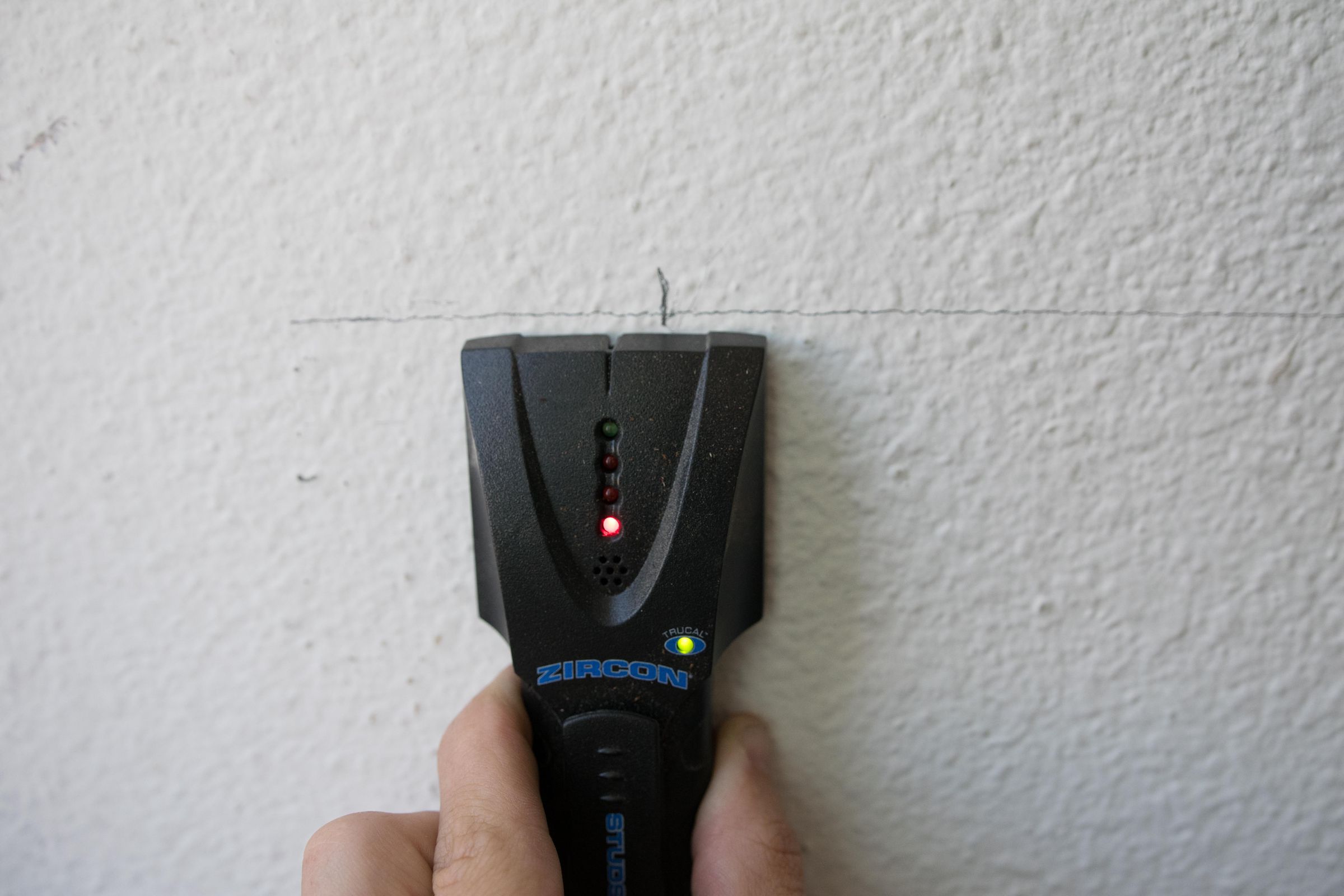 The Hammer Shelf : 12 Steps (with Pictures) - Instructables