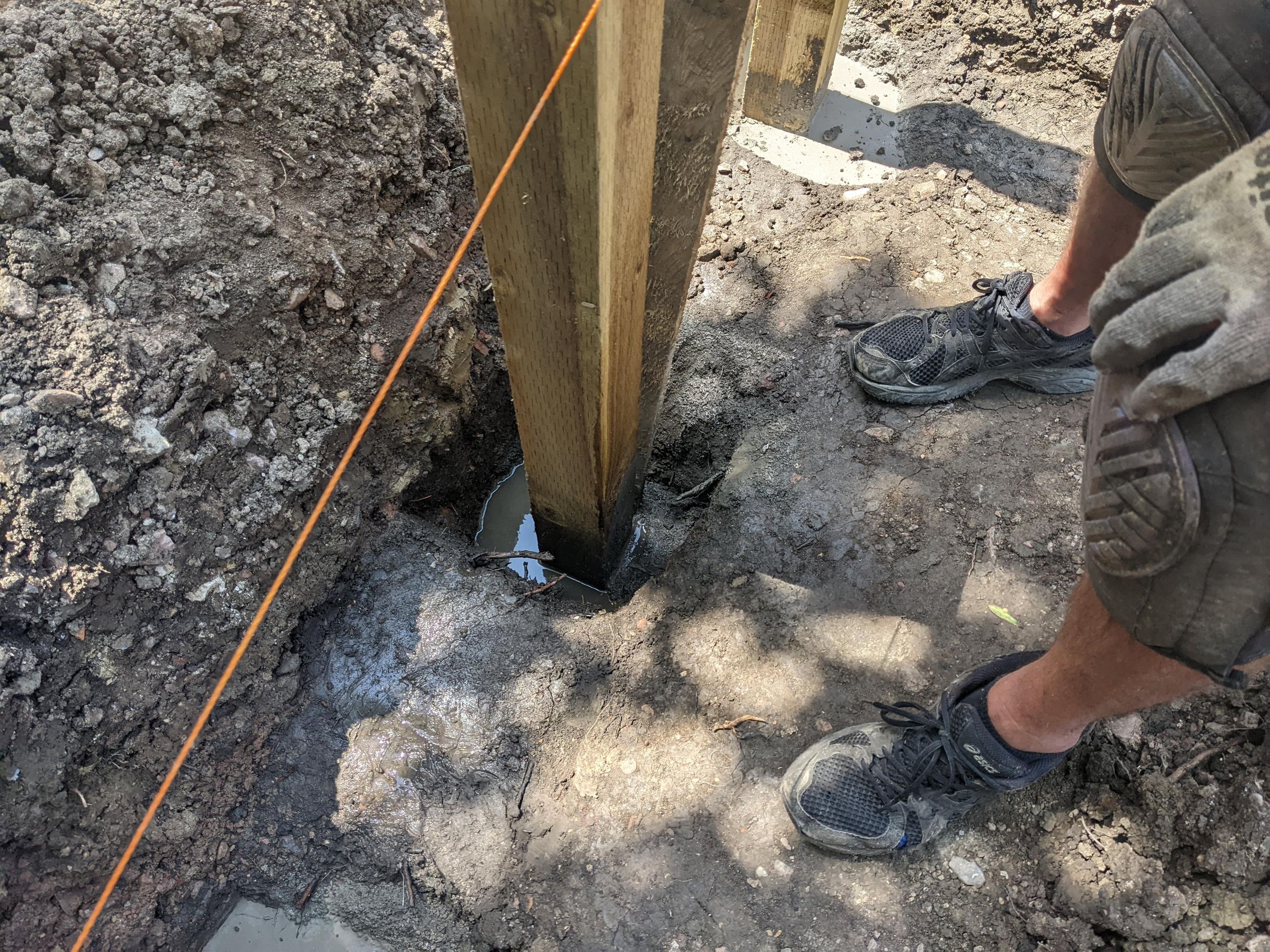 Creating a Beautiful Tiered Garden From a Boring New Build Slope : 8 ...