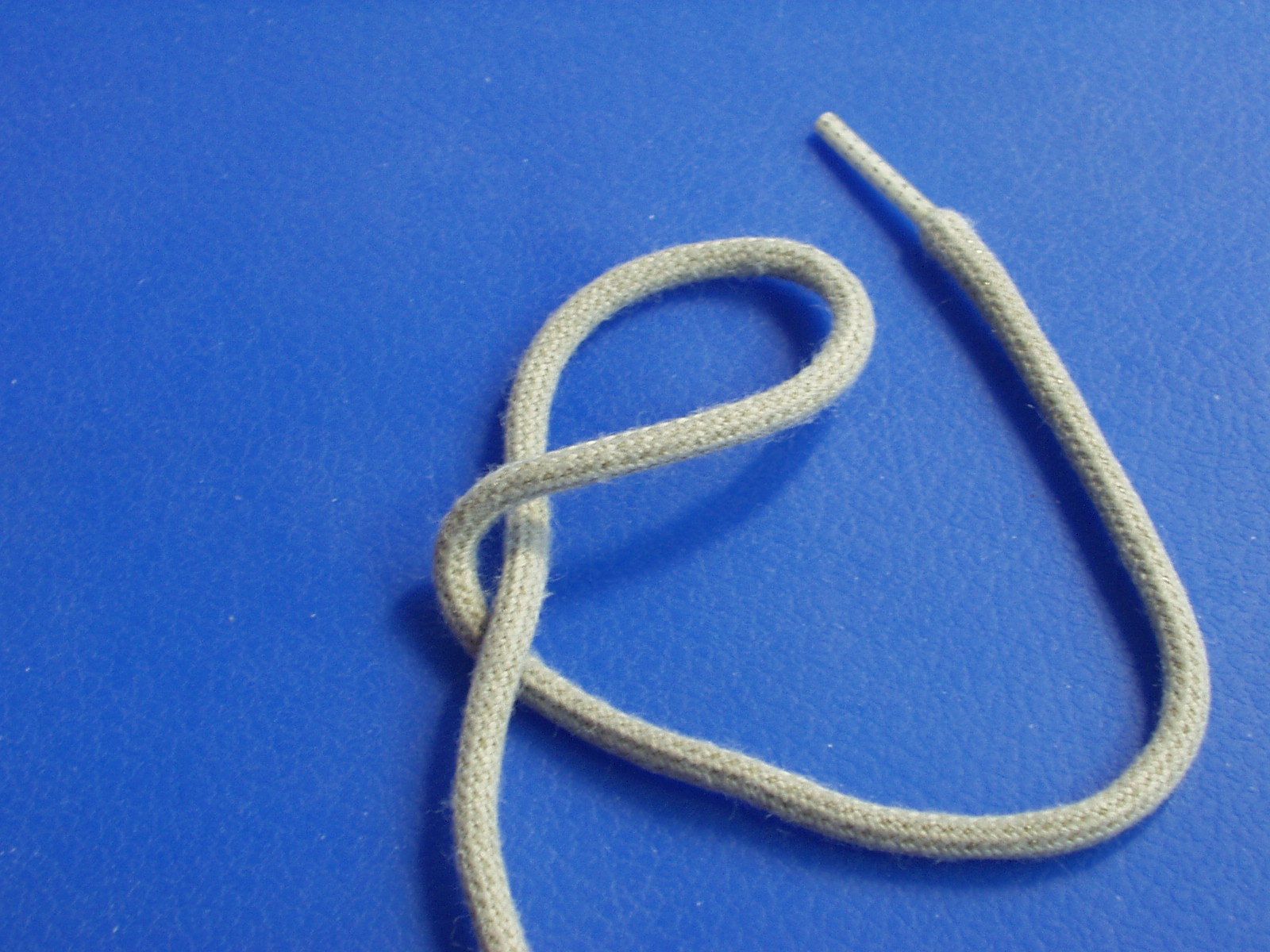 Slide and Lock Loop : 6 Steps - Instructables