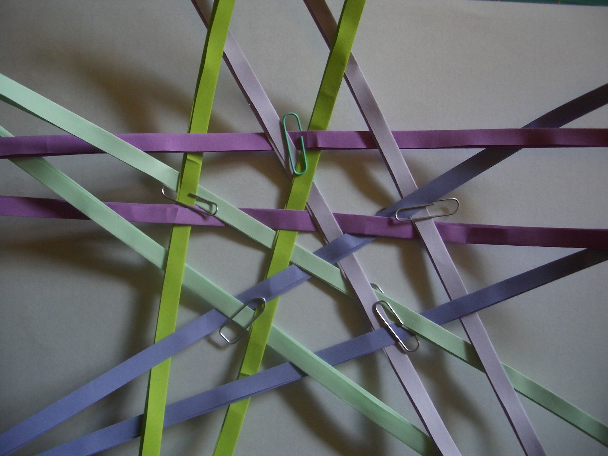 10 Strip Woven Ball : 4 Steps (with Pictures) - Instructables