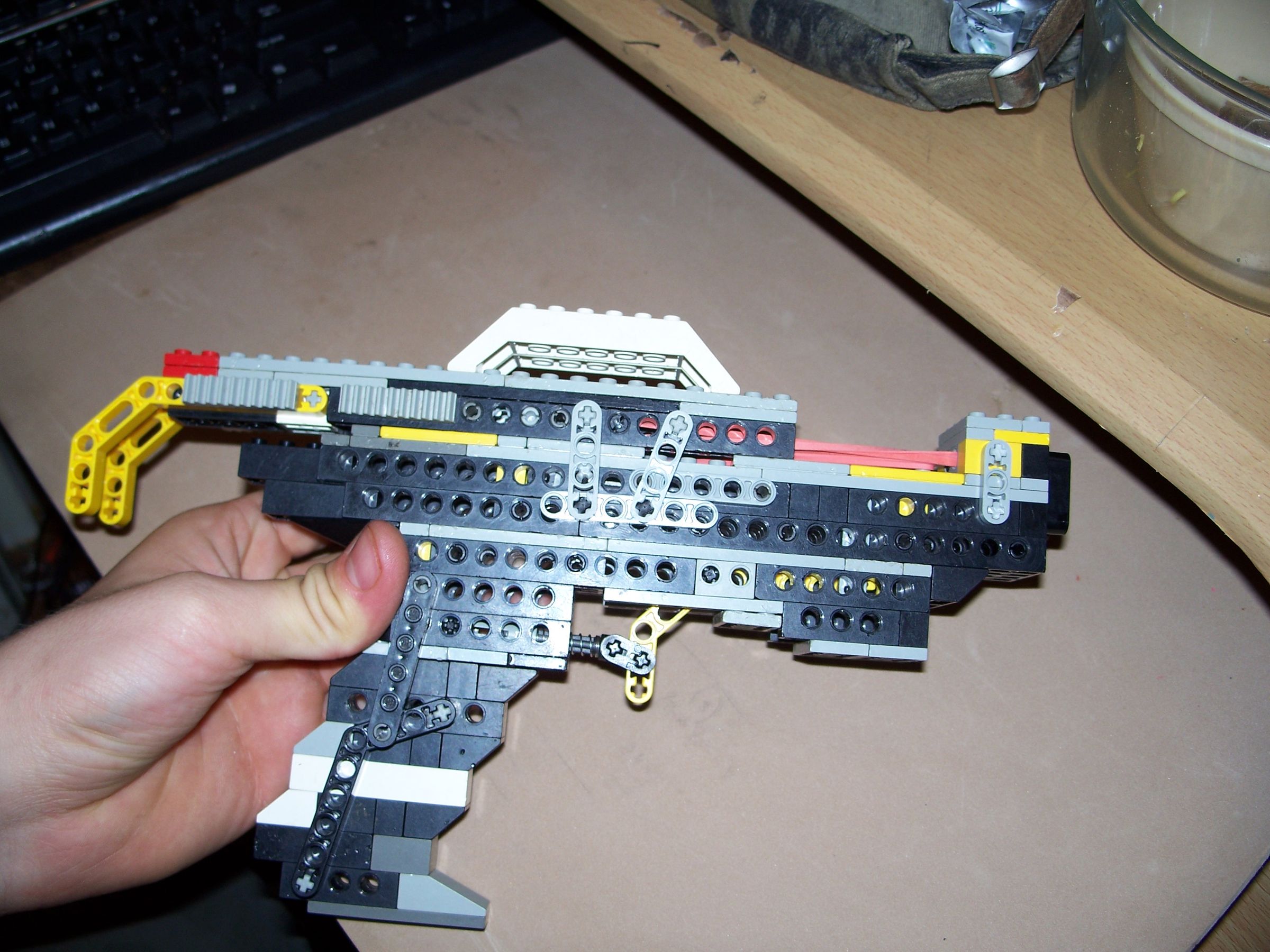 Awsome LEGO Gun! : 3 Steps - Instructables