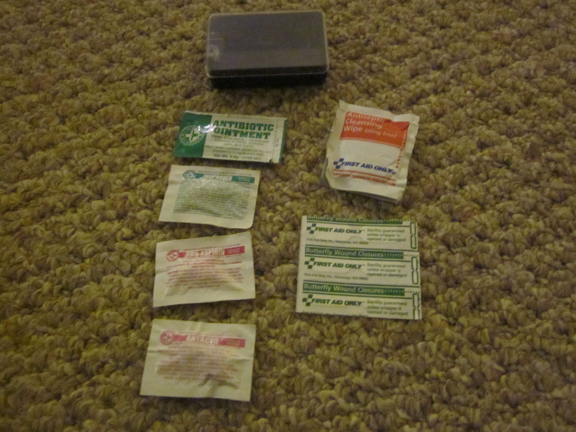 Marine Corps Survival Kit : 8 Steps (with Pictures) - Instructables