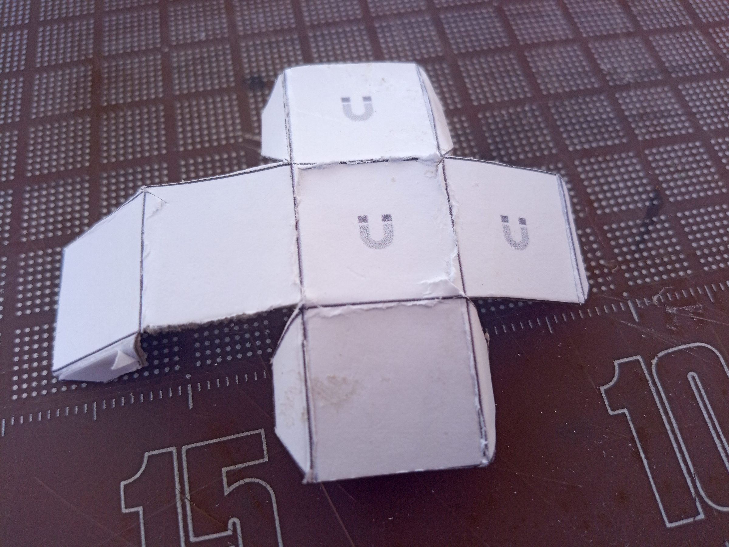 Cardboard 2x2 Rubik's Cube : 8 Steps - Instructables