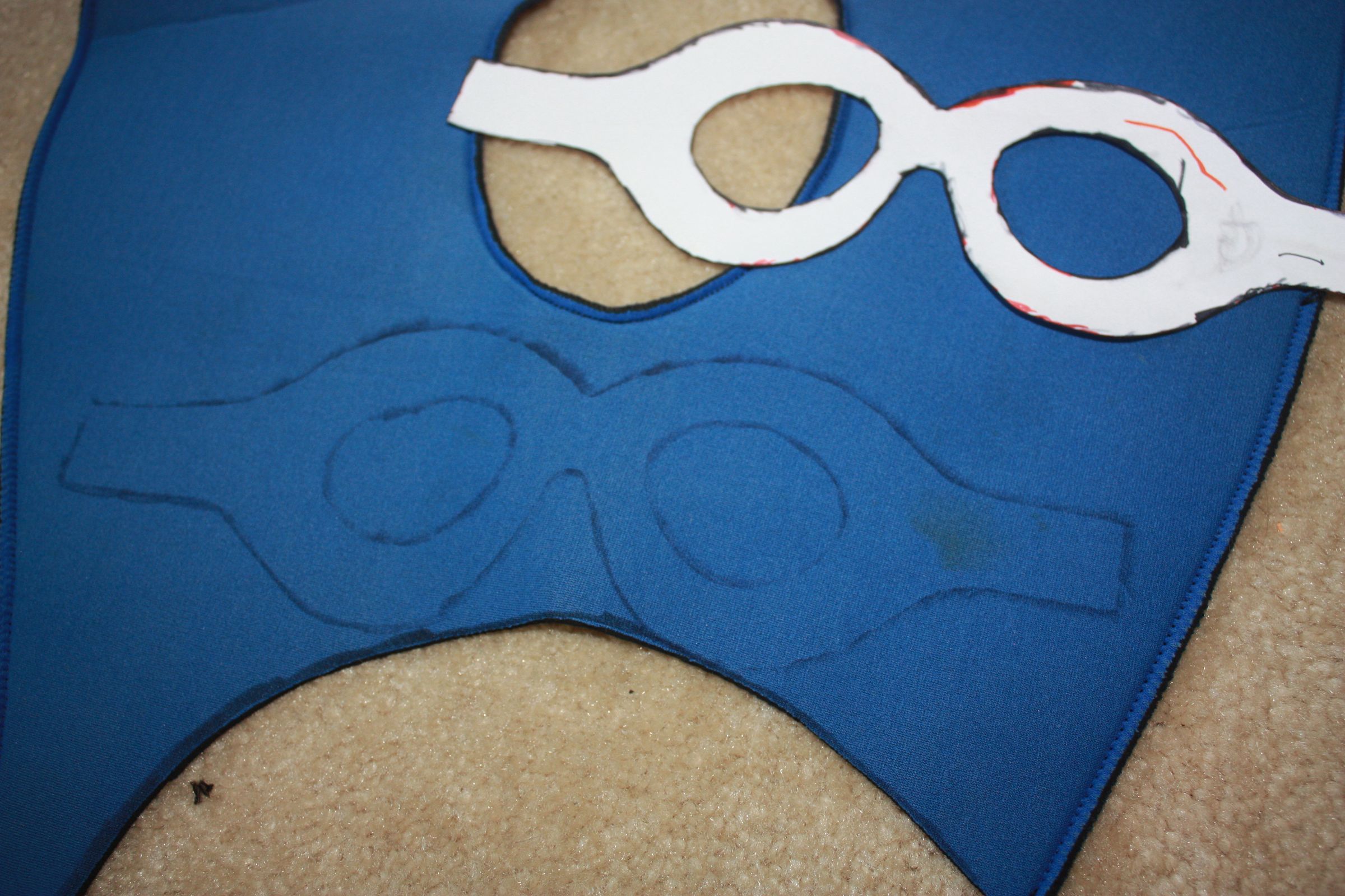 Make a Superhero Mask : 7 Steps (with Pictures) - Instructables