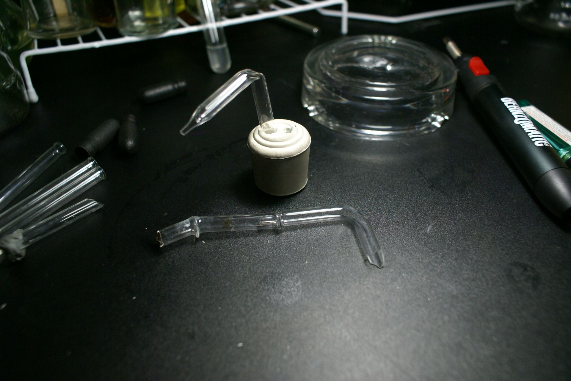 Set Up Your Home Chemistry Lab : 9 Steps (with Pictures) - Instructables
