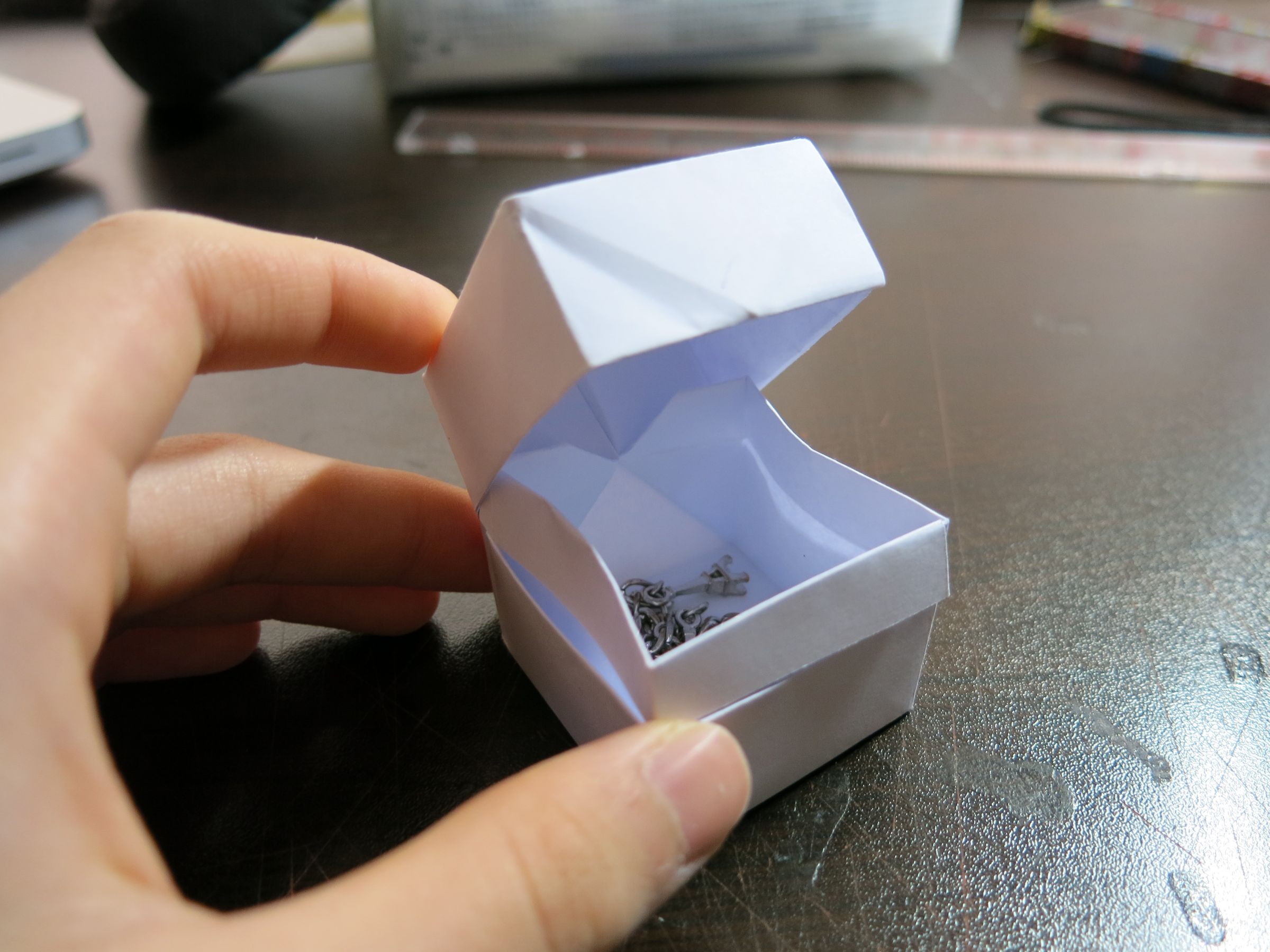 How to Fold a Box With Lid : 19 Steps - Instructables