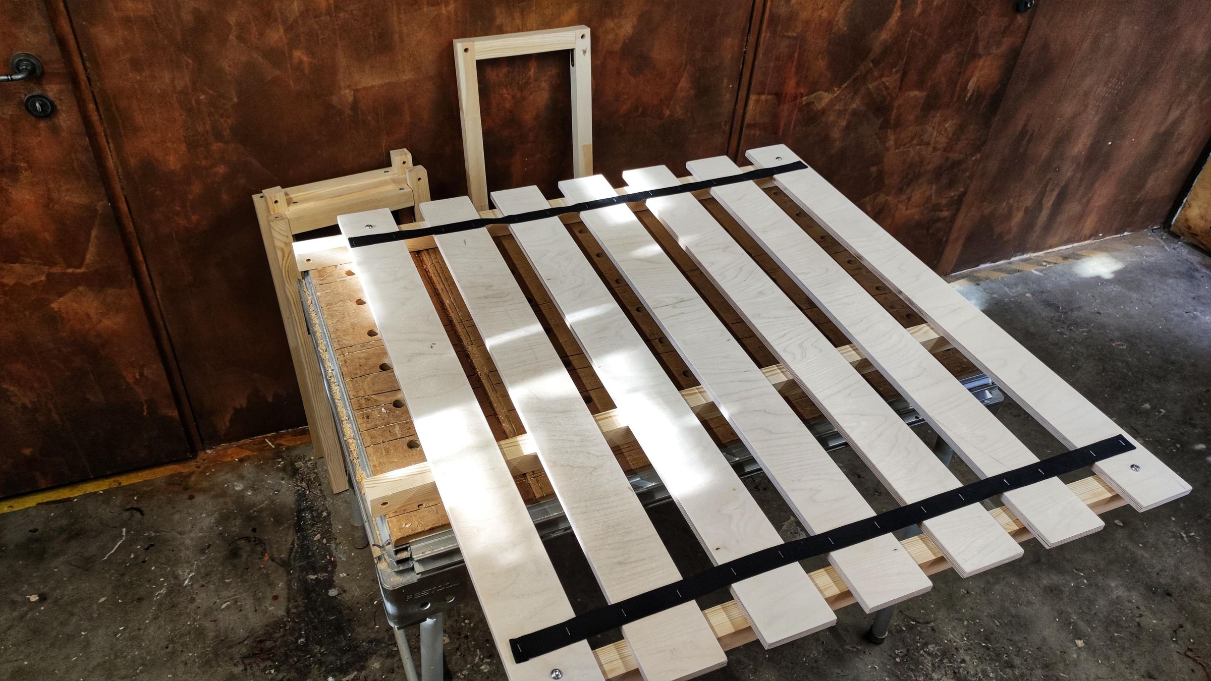 Build Your Own Camping Box in 10 Simple Steps. DIY Plan : 11 Steps ...