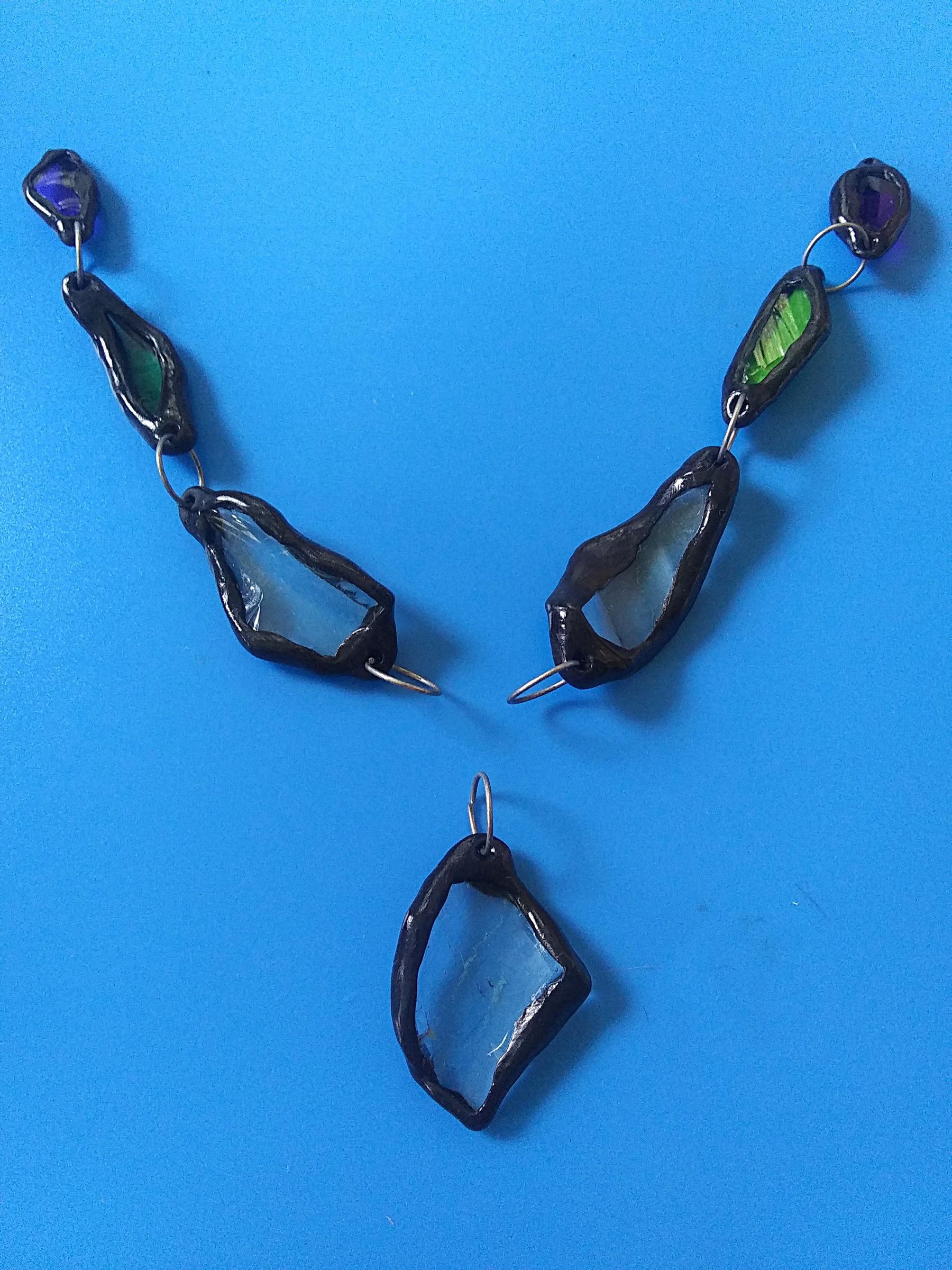 Scrap Glass Pieces Into a Jewelry Set : 8 Steps (with Pictures ...