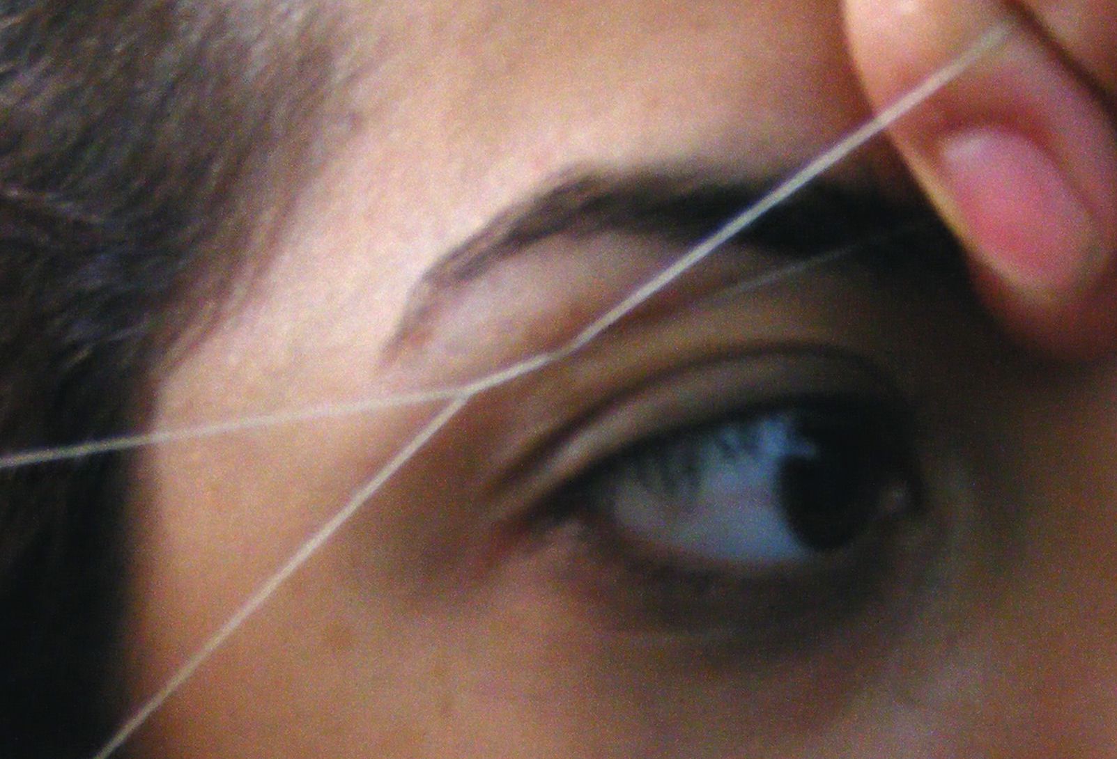 How to Thread Eyebrows : 7 Steps (with Pictures) - Instructables