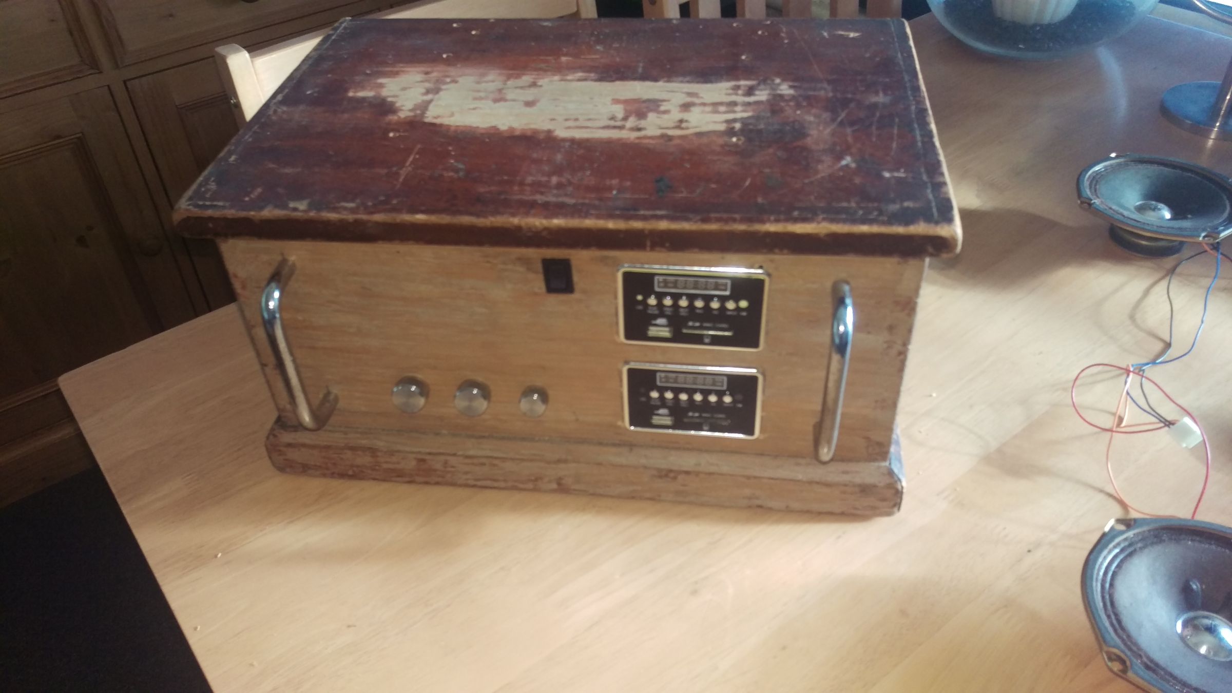 Portable Entertainment Center : 3 Steps - Instructables