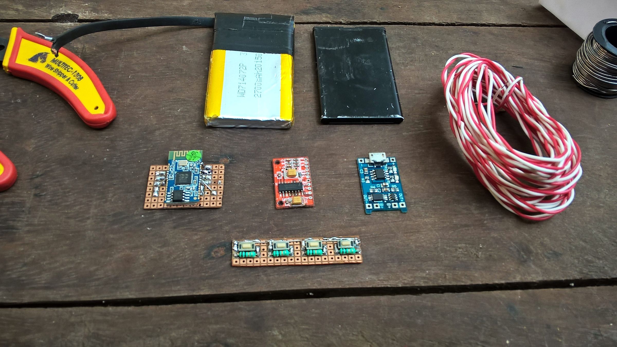 DIY Mini Bluetooth Speaker (BoombeAt :) : 20 Steps (with Pictures) - Instructables