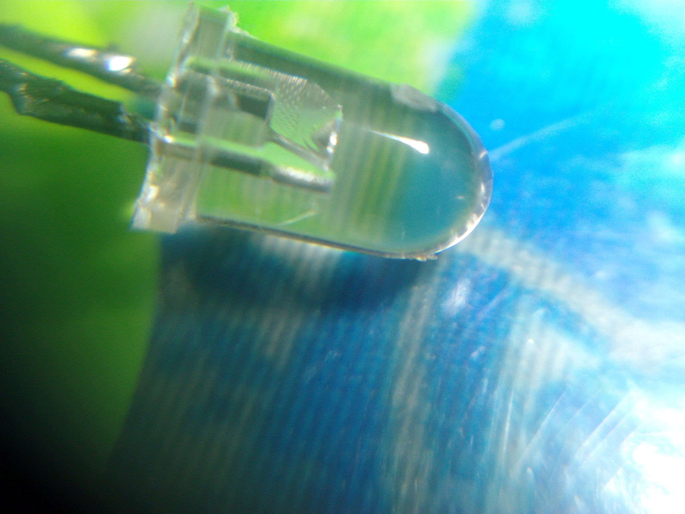 Quick and Easy Macro "attachment" : 4 Steps - Instructables