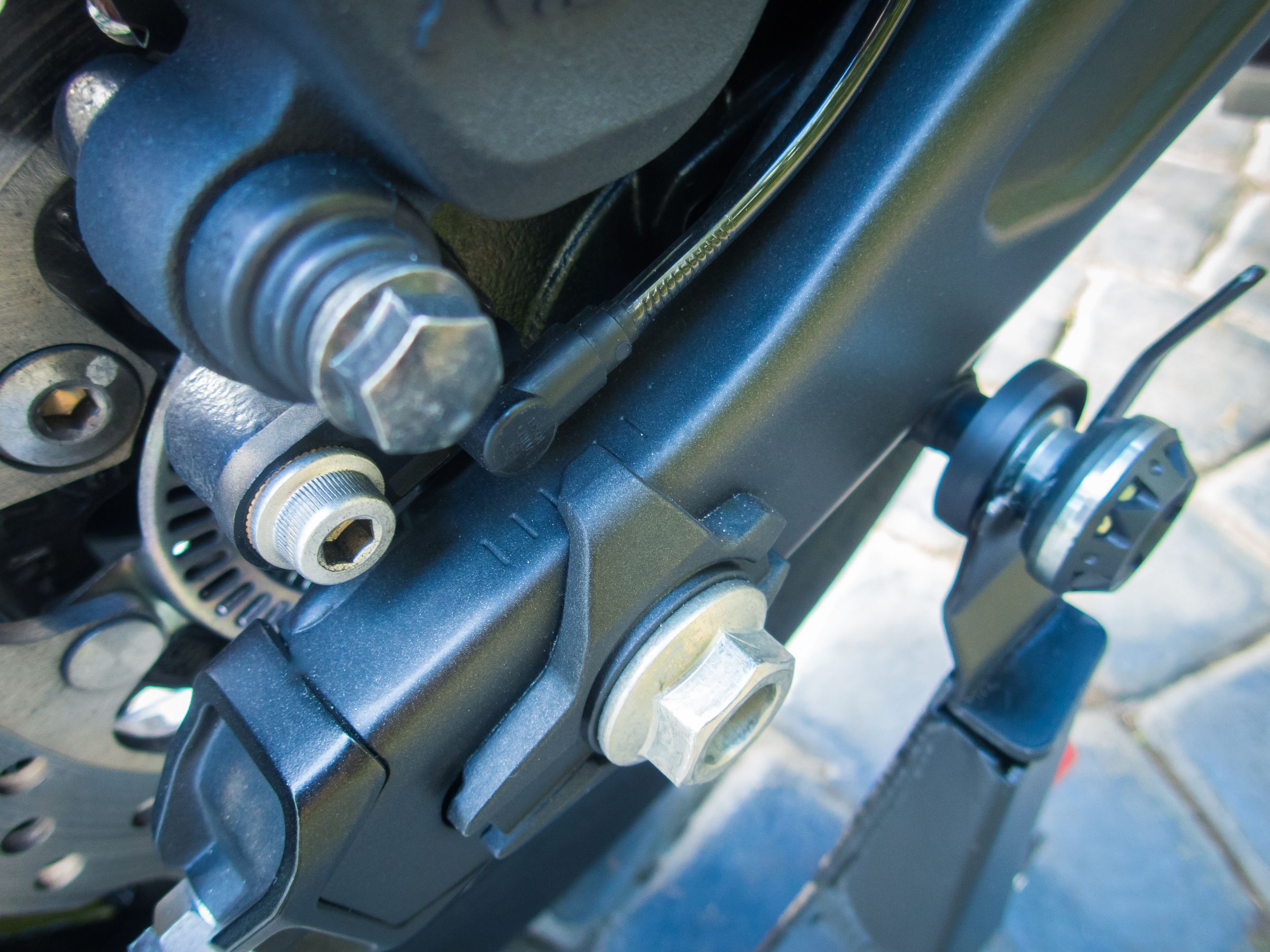 DIY - Motorcycle Chain Tension Adjustment & Rear Wheel Alignment : 13 ...