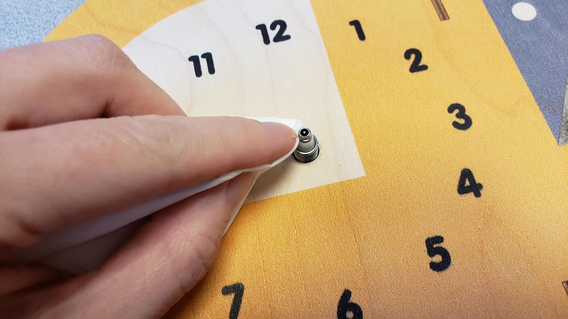 How to Fix a Clock That Loses Time : 3 Steps (with Pictures ...