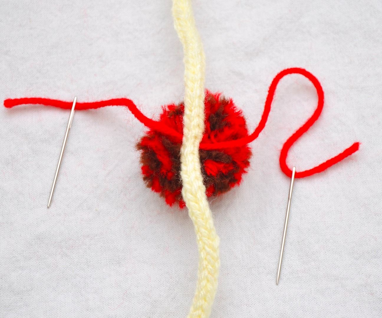 Spaghetti and Meatball Knit Scarf : 9 Steps (with Pictures) - Instructables