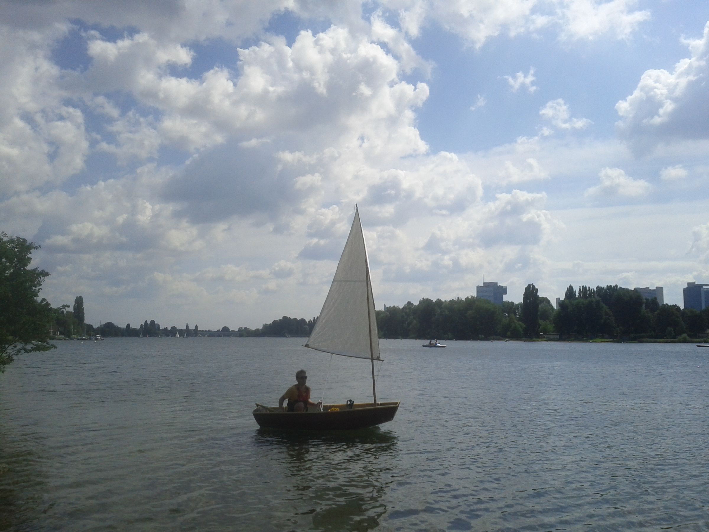 240cm Skin on Frame Sailing Pram With Mirage Drive : 7 Steps (with ...