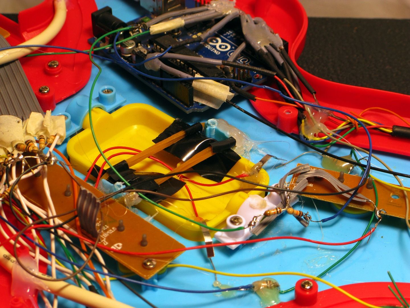 Guitar Hero USB Controller With Arduino and Java : 6 Steps (with ...