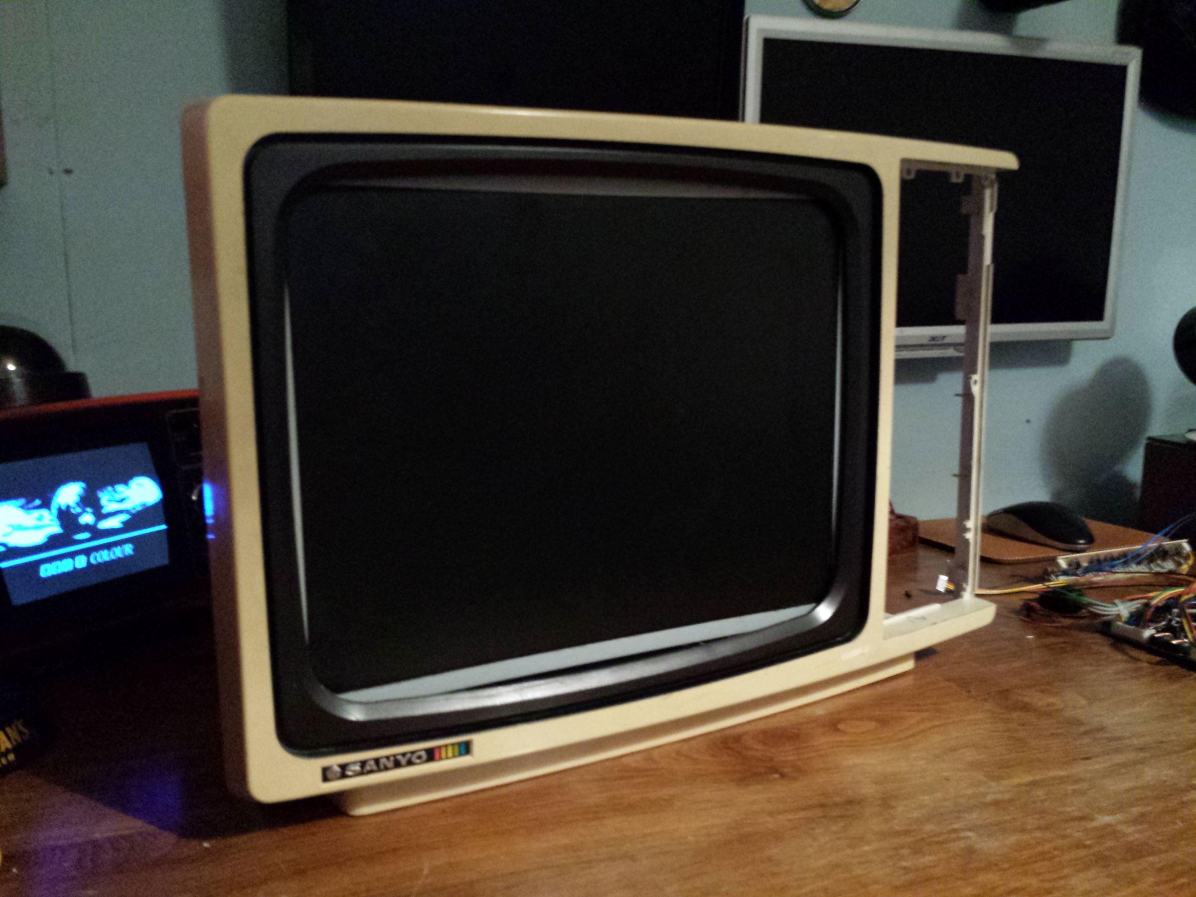 Retro-Future TV Conversion : 6 Steps (with Pictures) - Instructables