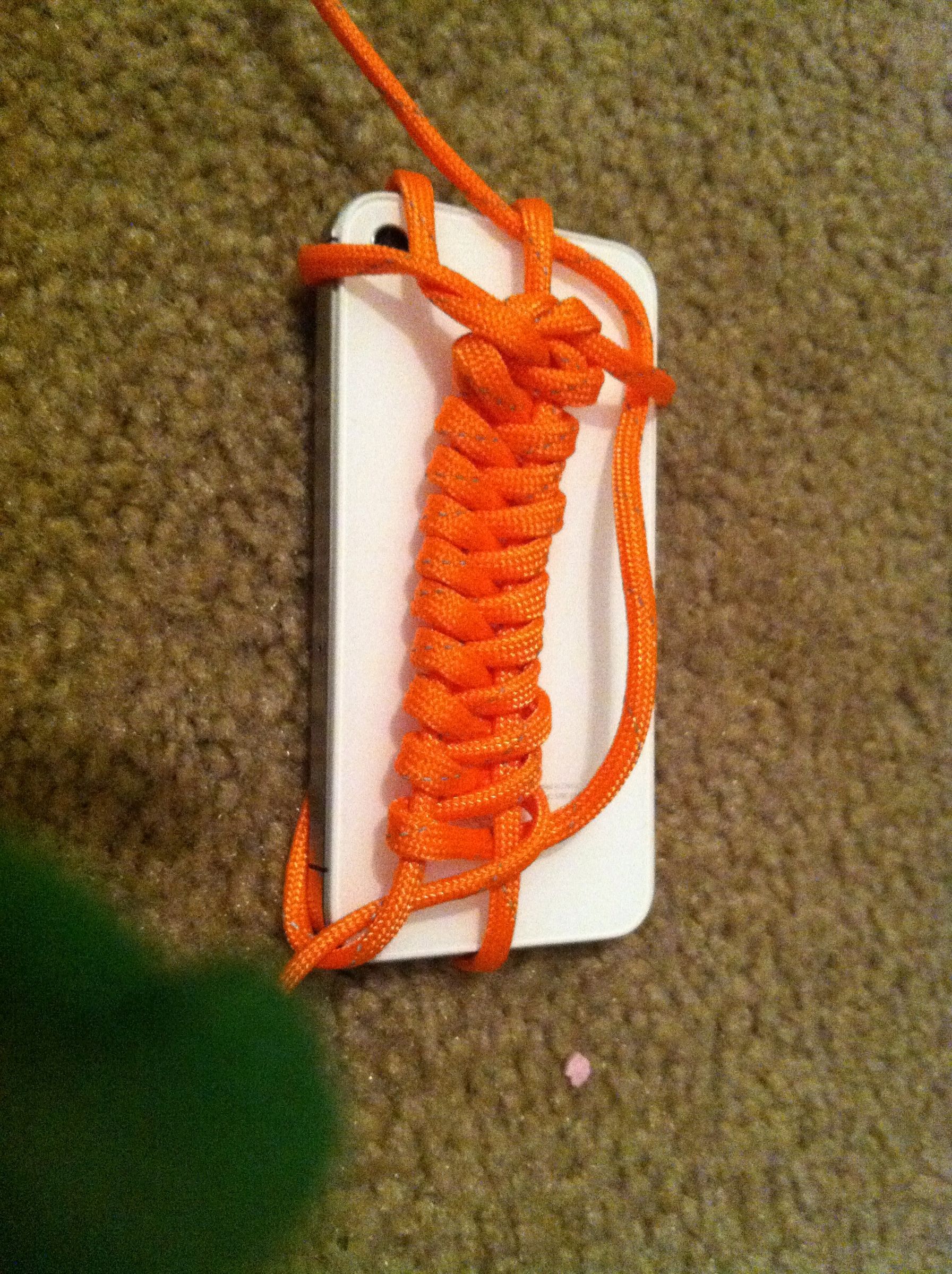 Paracord Phone Case : 31 Steps - Instructables