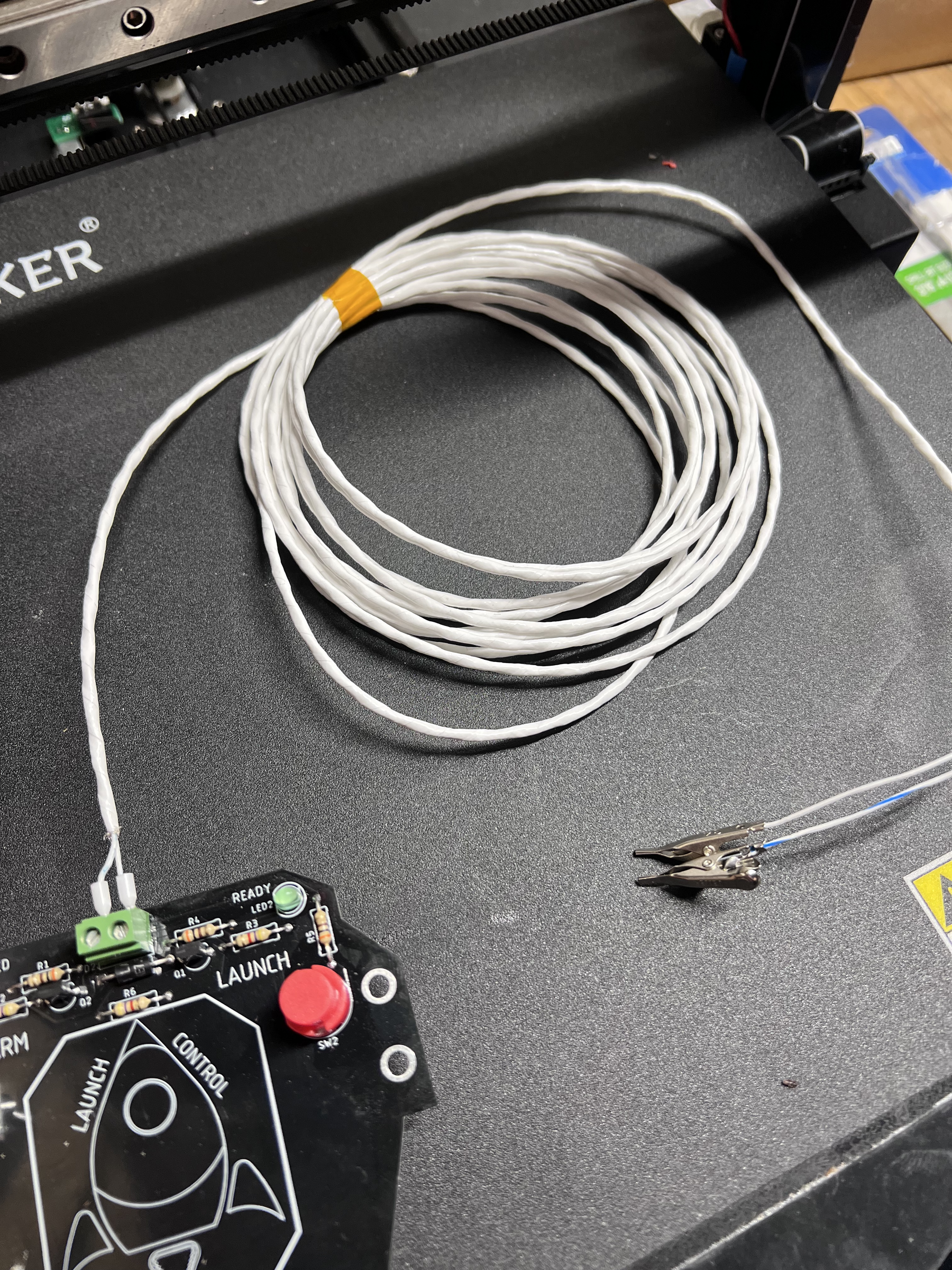 Model Rocket Launch Controller Handheld : 7 Steps (with Pictures ...