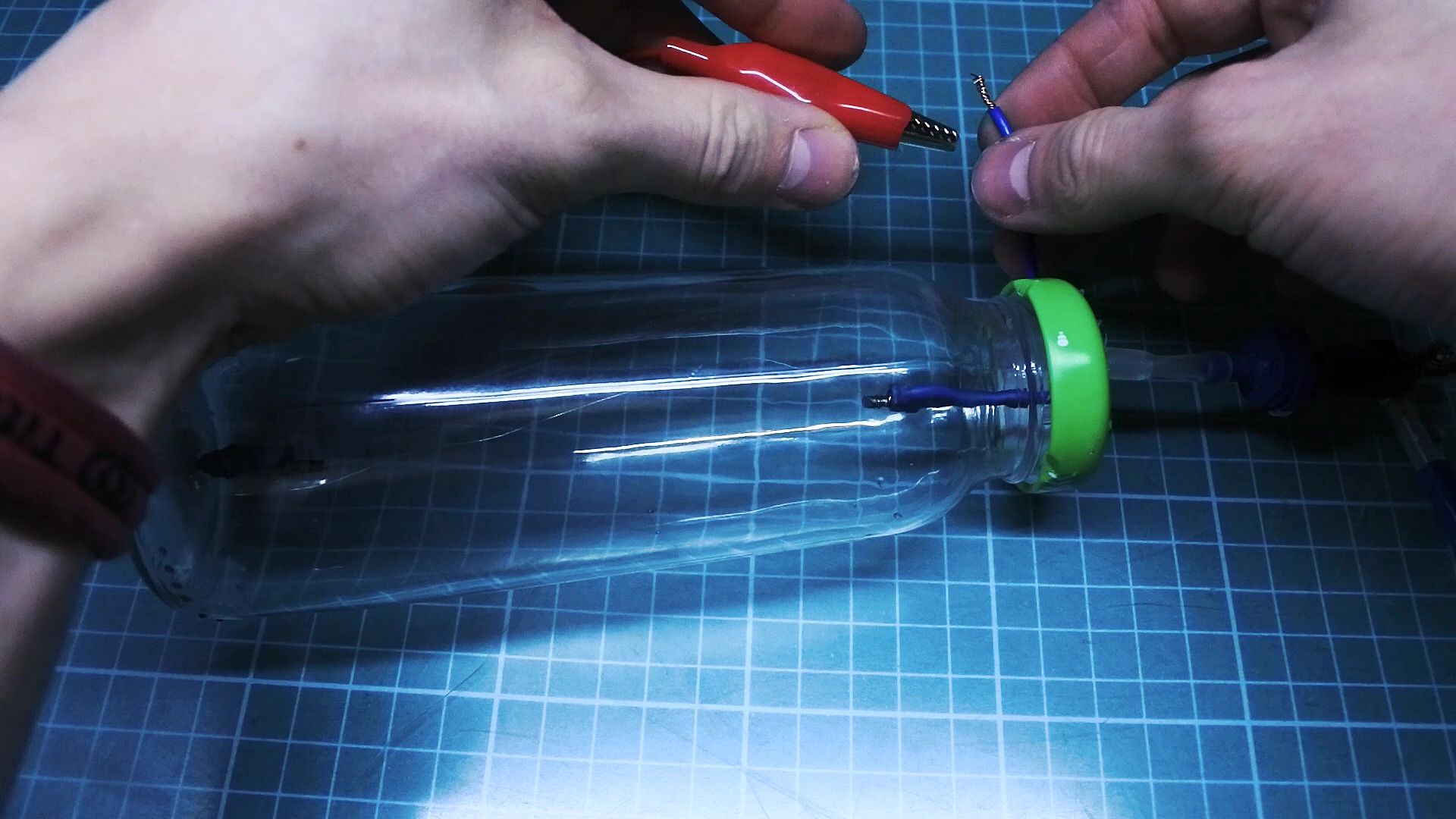 How to Make a Plasma Ball : 8 Steps - Instructables