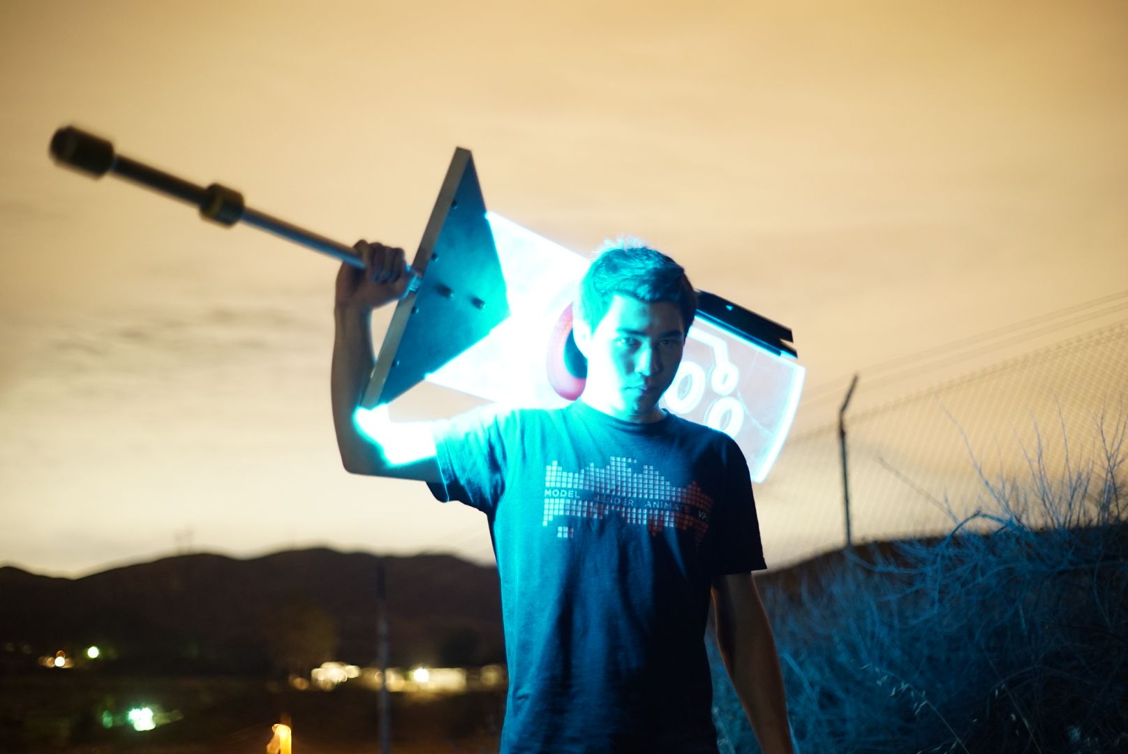 The Transistor - Sword Prop : 7 Steps (with Pictures) - Instructables