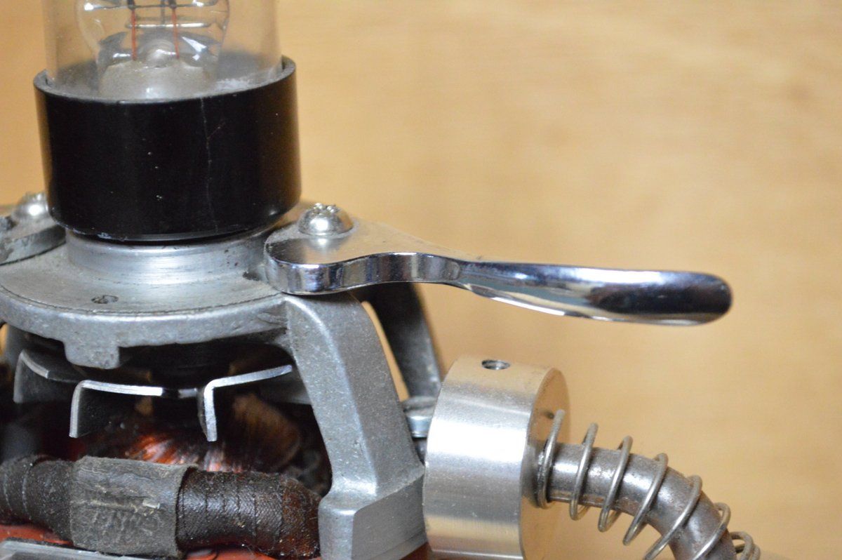 The Art of Making Junkbots : 14 Steps (with Pictures) - Instructables