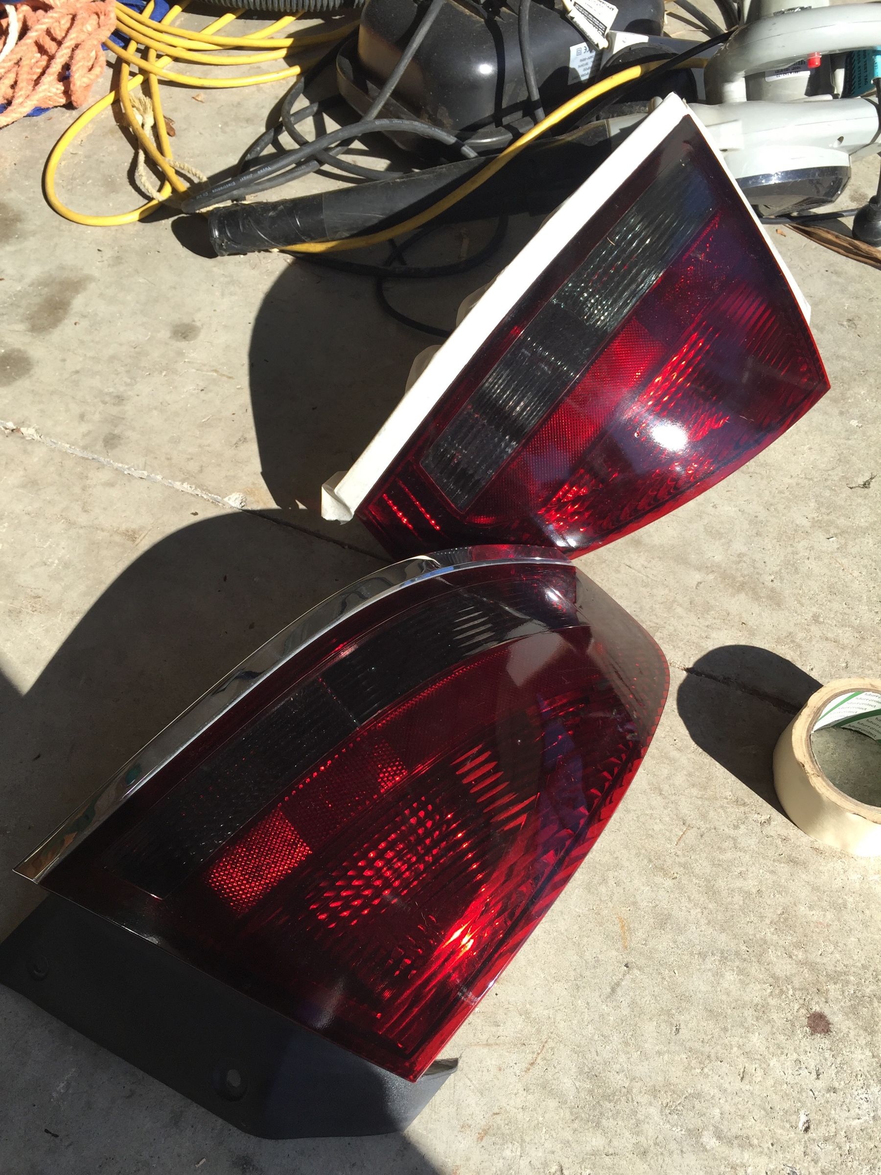 Tinting Tail Lights Ford Falcon Xr6 : 4 Steps (with Pictures ...