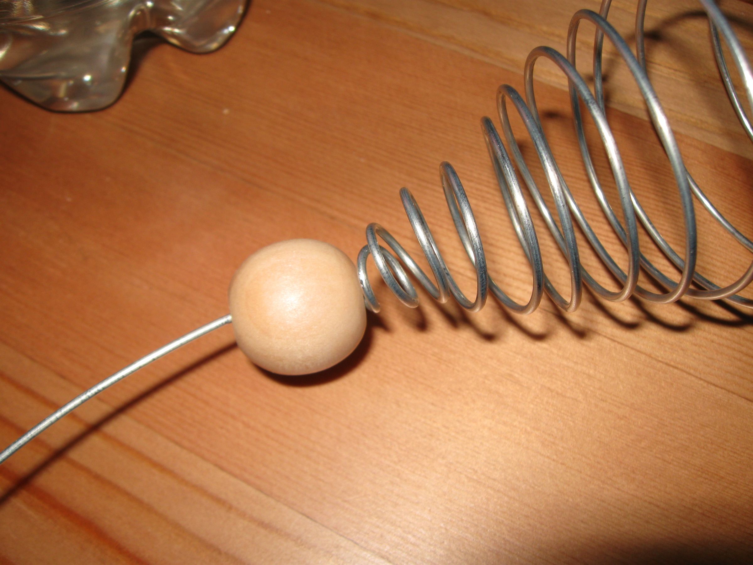 Make a Nesting Material Dispenser : 8 Steps (with Pictures) - Instructables