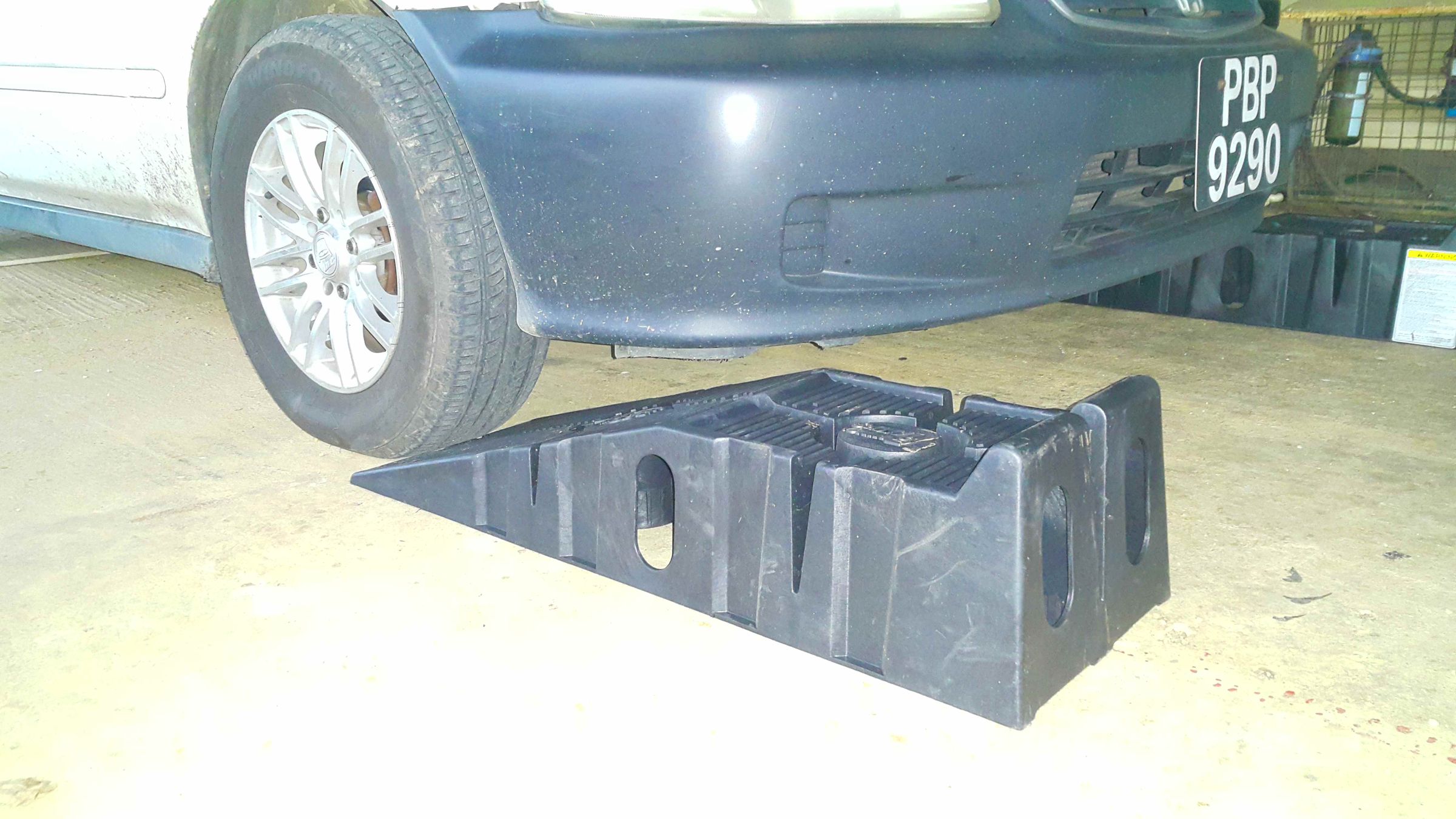 Car Undercarriage Inspection! : 5 Steps - Instructables