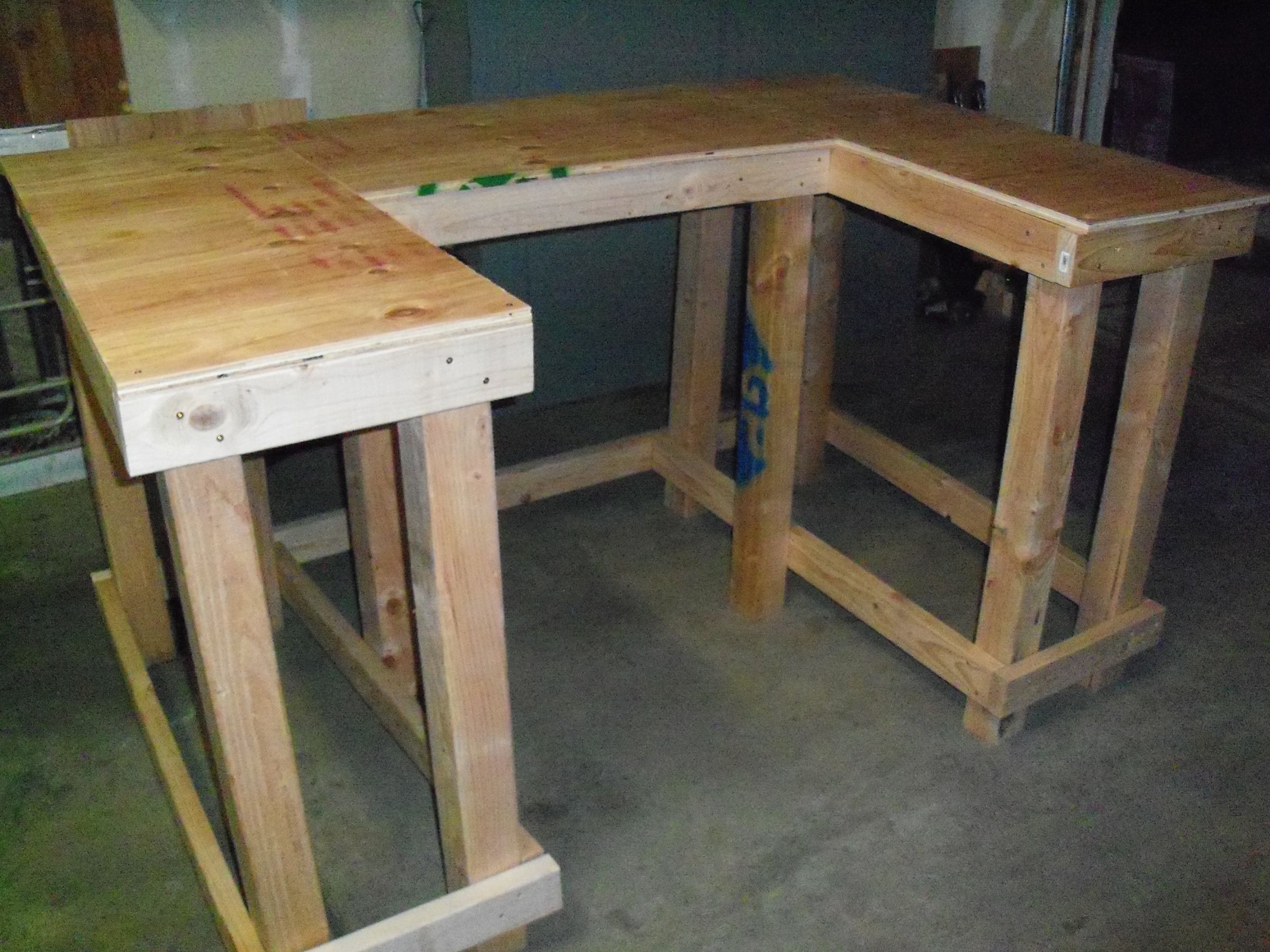 Wrap Around Workbench Under $100 : 4 Steps (with Pictures) - Instructables