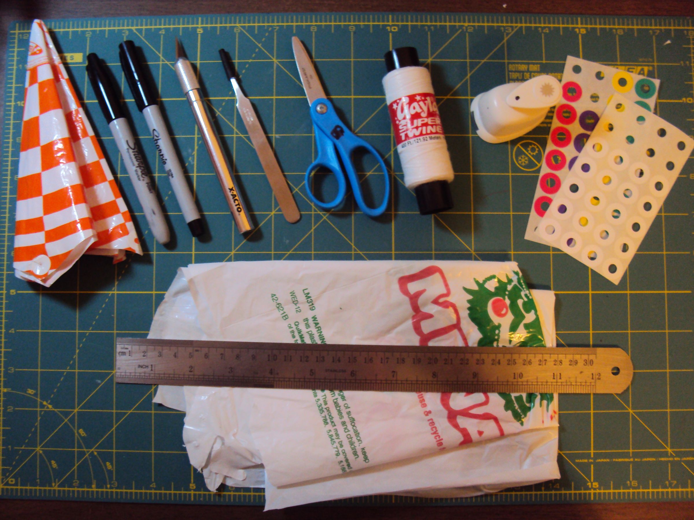 DIY Model Rocket Parachute : 8 Steps - Instructables