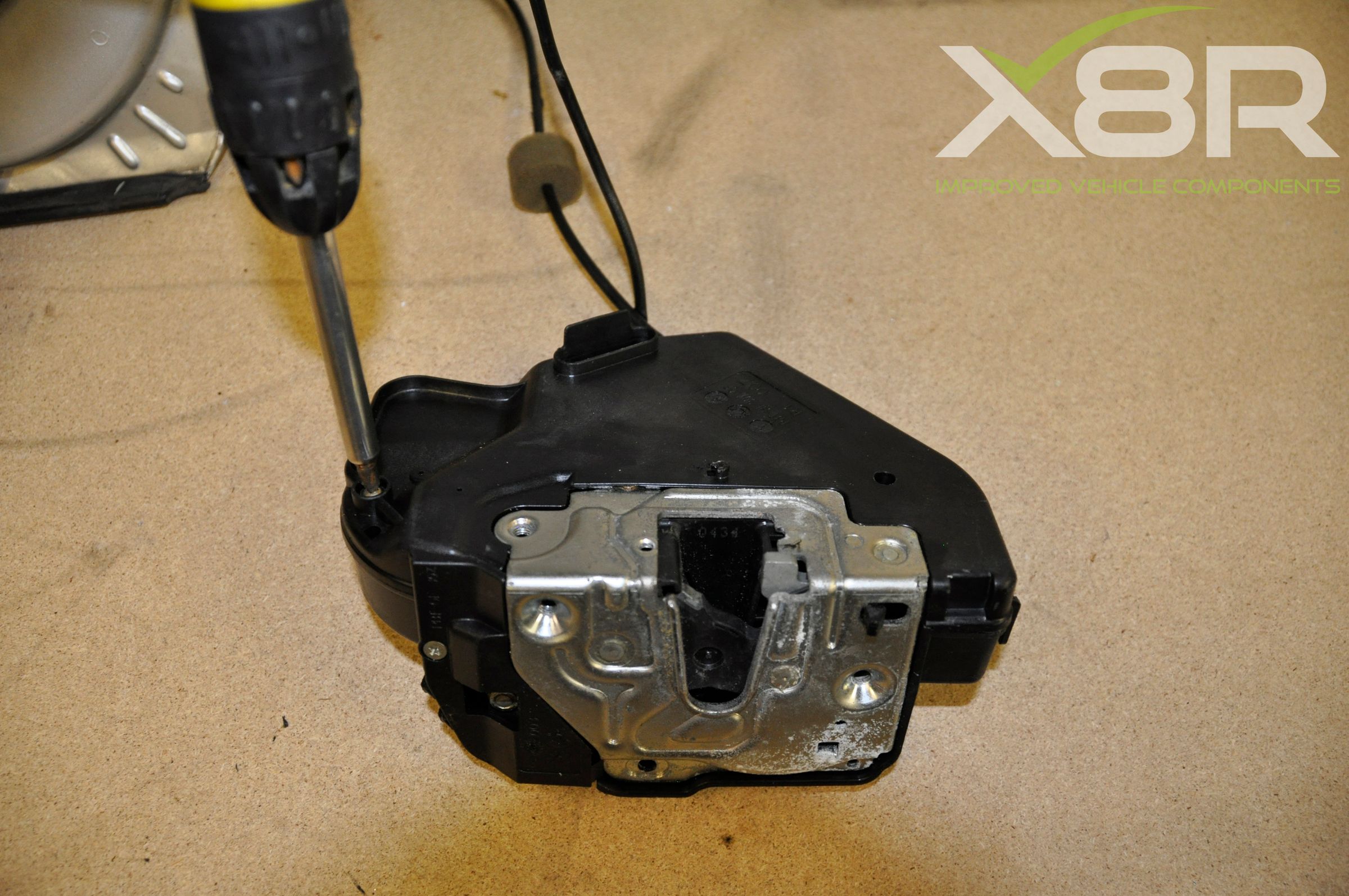Mercedes C E CLK W203 W211 W209 Class Door Lock Actuator Spring Lock ...