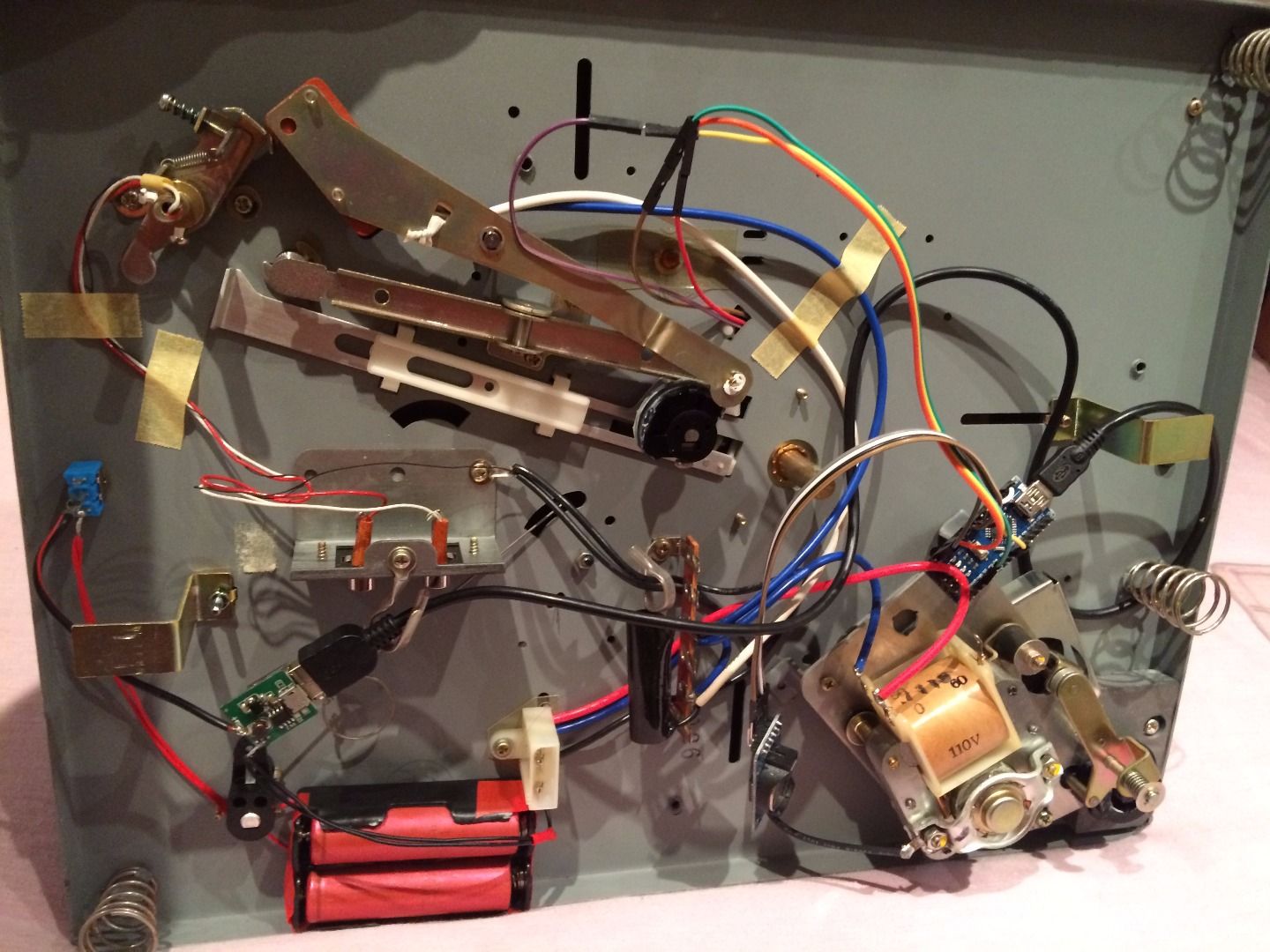 Turntable LED RGB Clock : 8 Steps (with Pictures) - Instructables