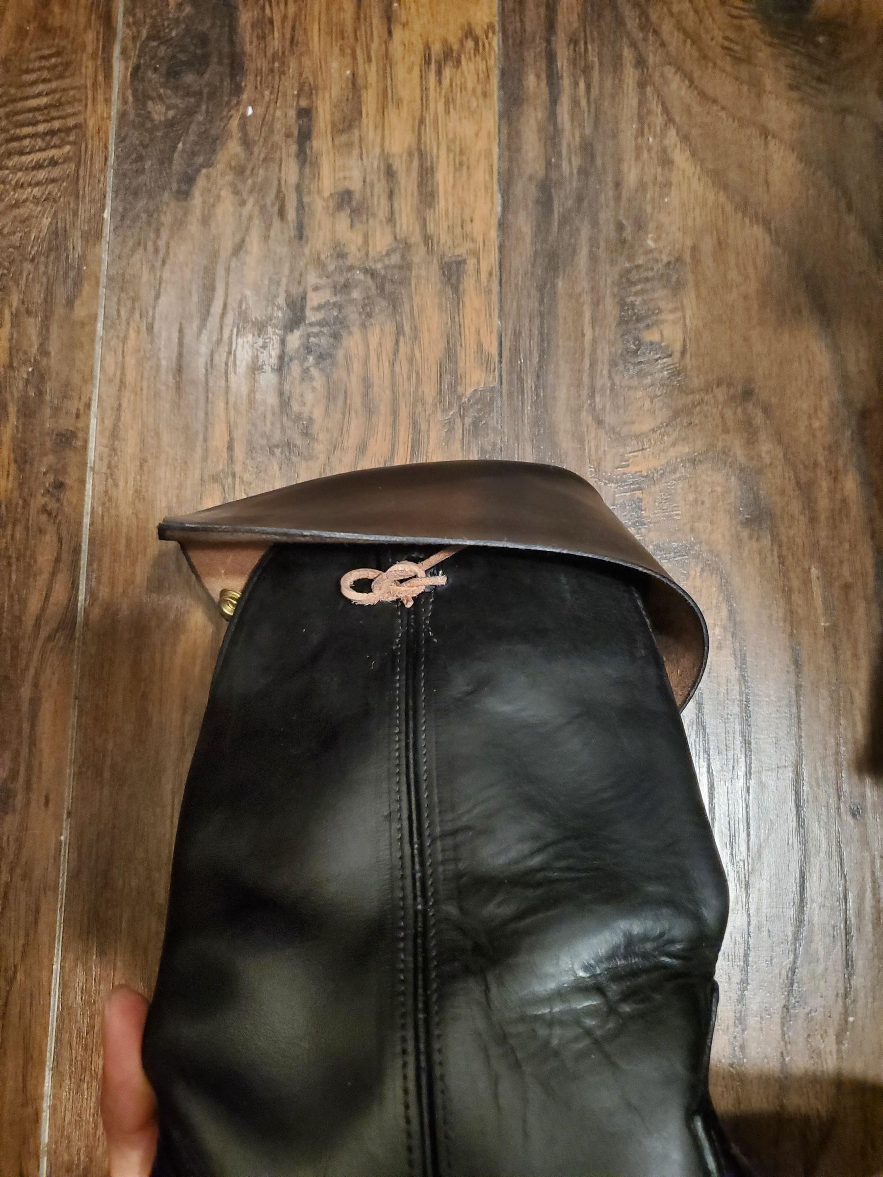 Removable Leather Boot Cuffs for Pirate Costumes : 4 Steps - Instructables