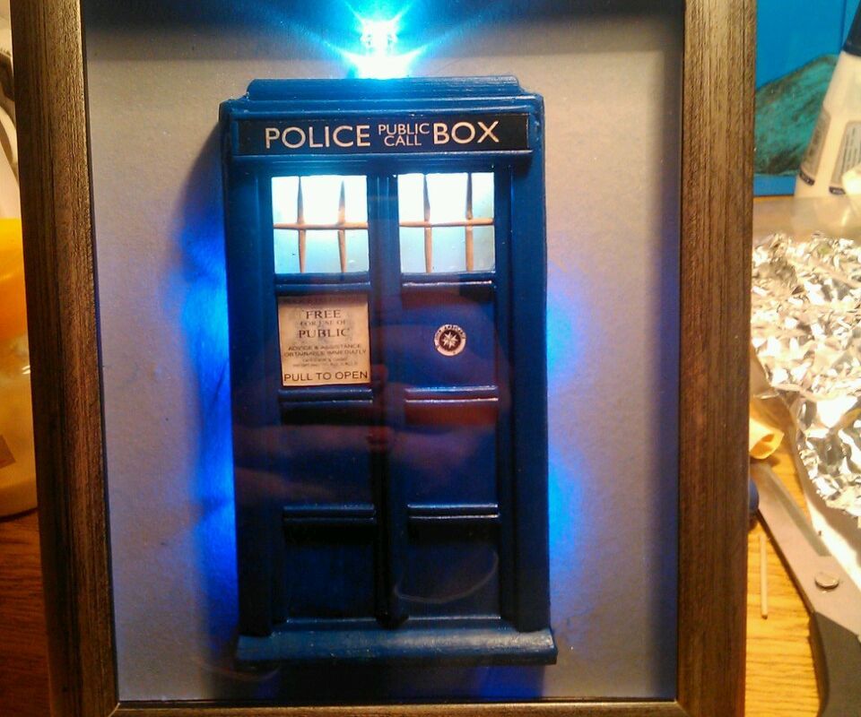 Tardis Lamp (mini) - Instructables