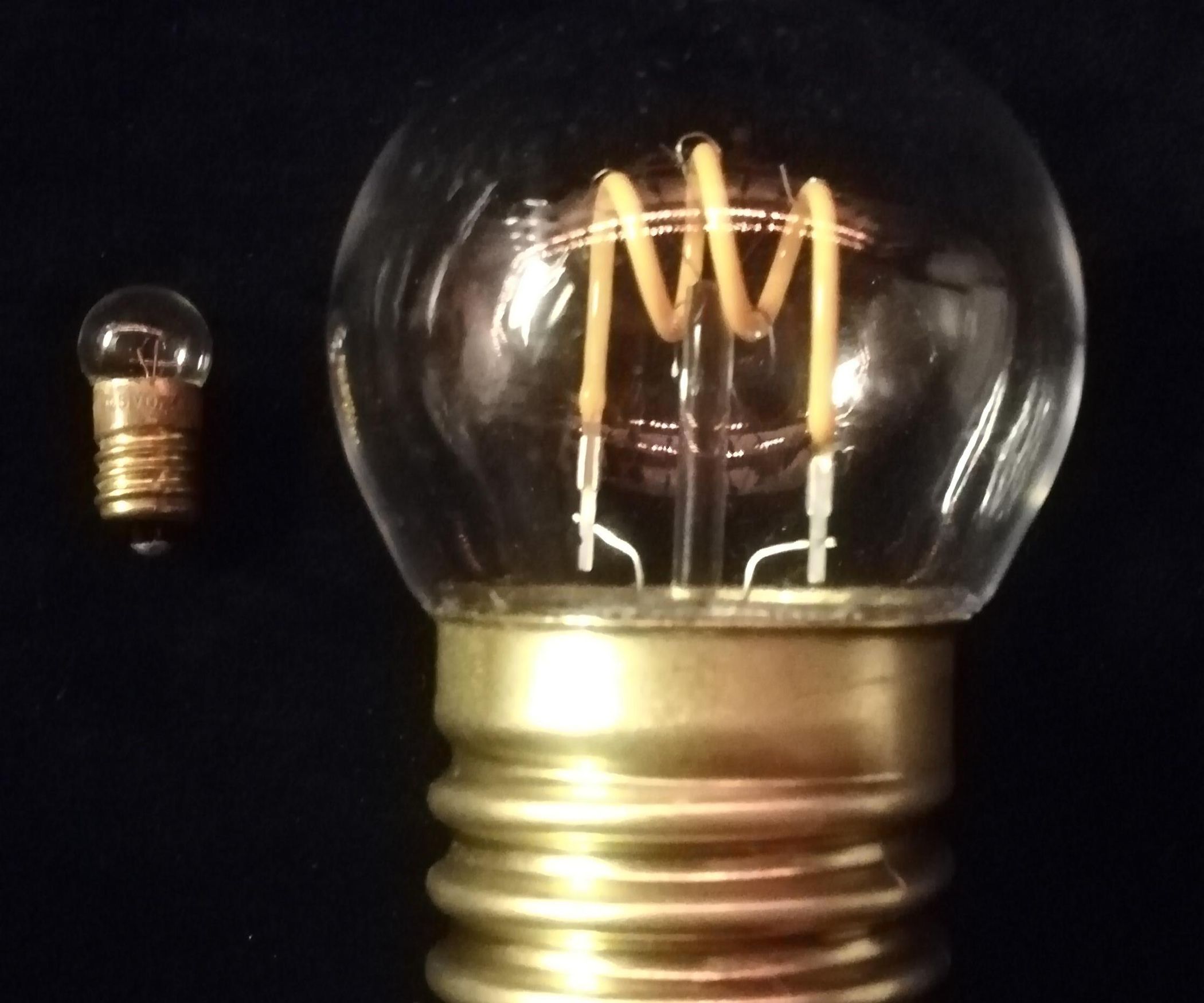Mini Bulb (E10) Expanded to Goliath Size (E40) : 5 Steps (with Pictures ...