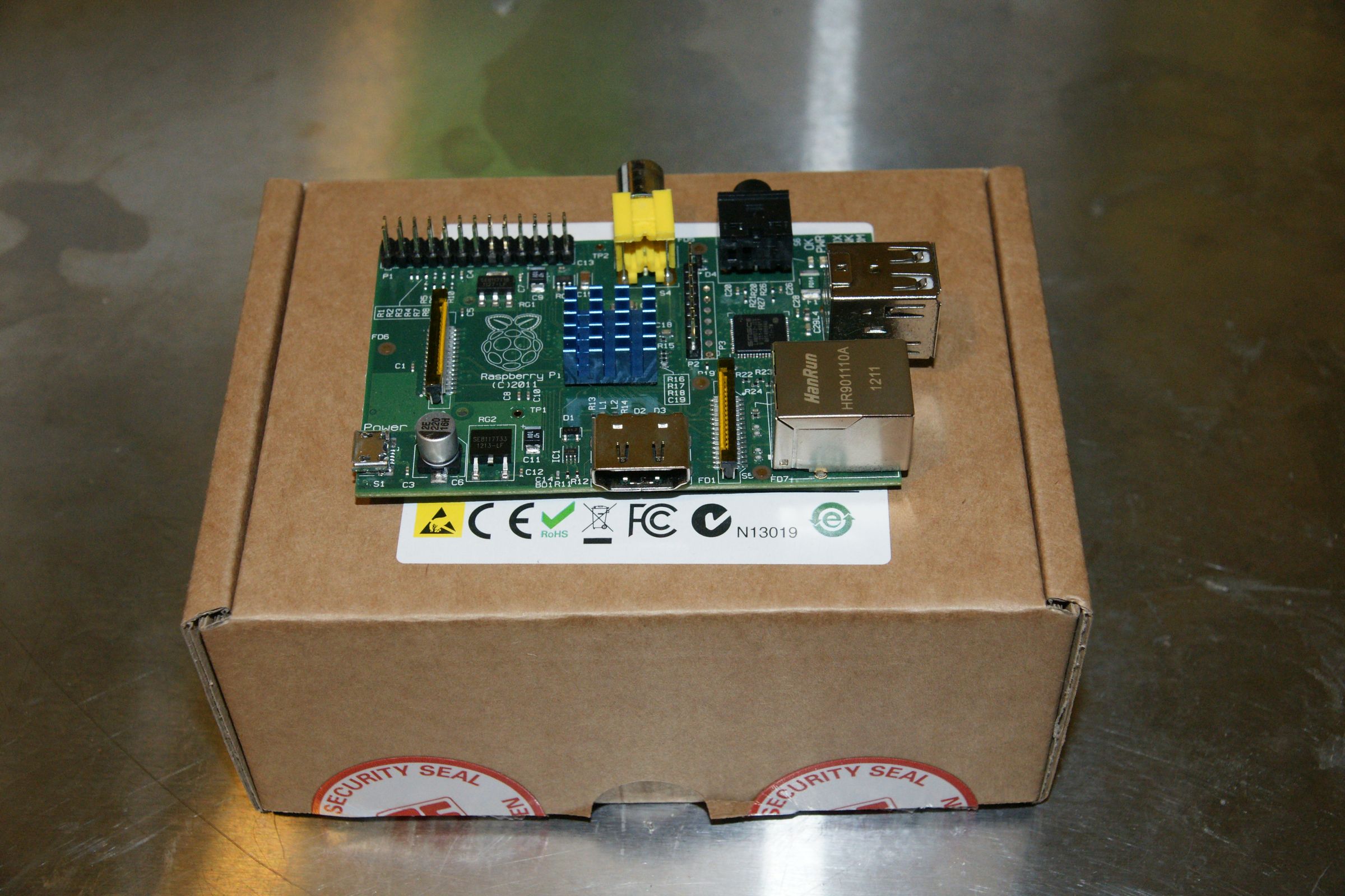 RaspberryPi Powered Wearable Computer : 8 Steps (with Pictures) - Instructables