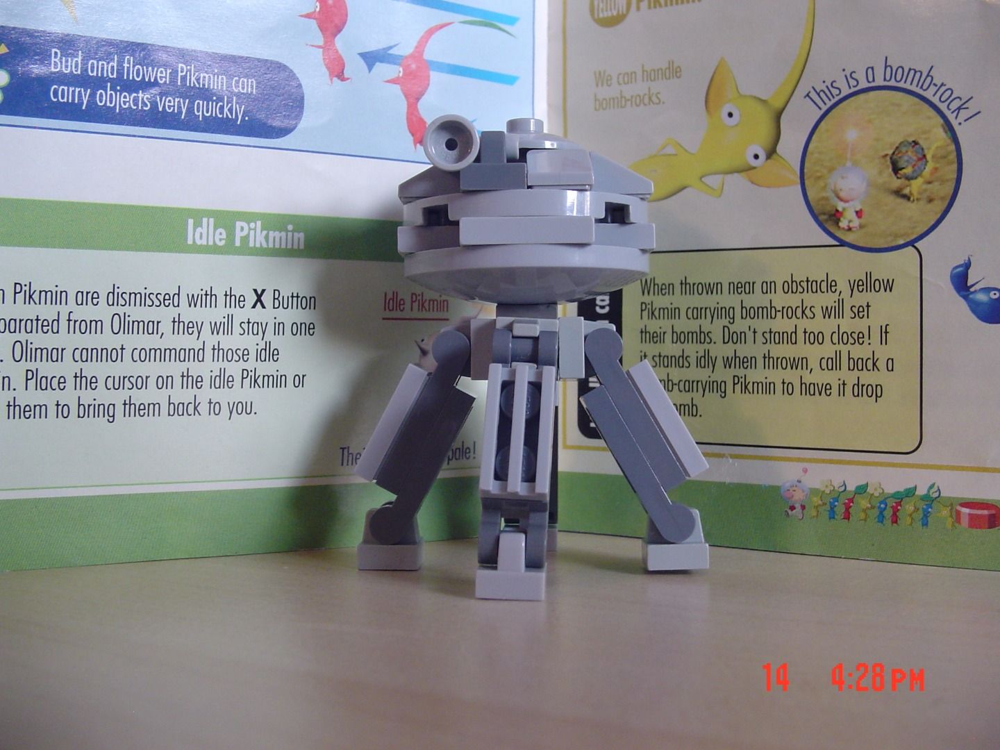 Lego Mini S.S. Drake (Pikmin 3) : 6 Steps - Instructables