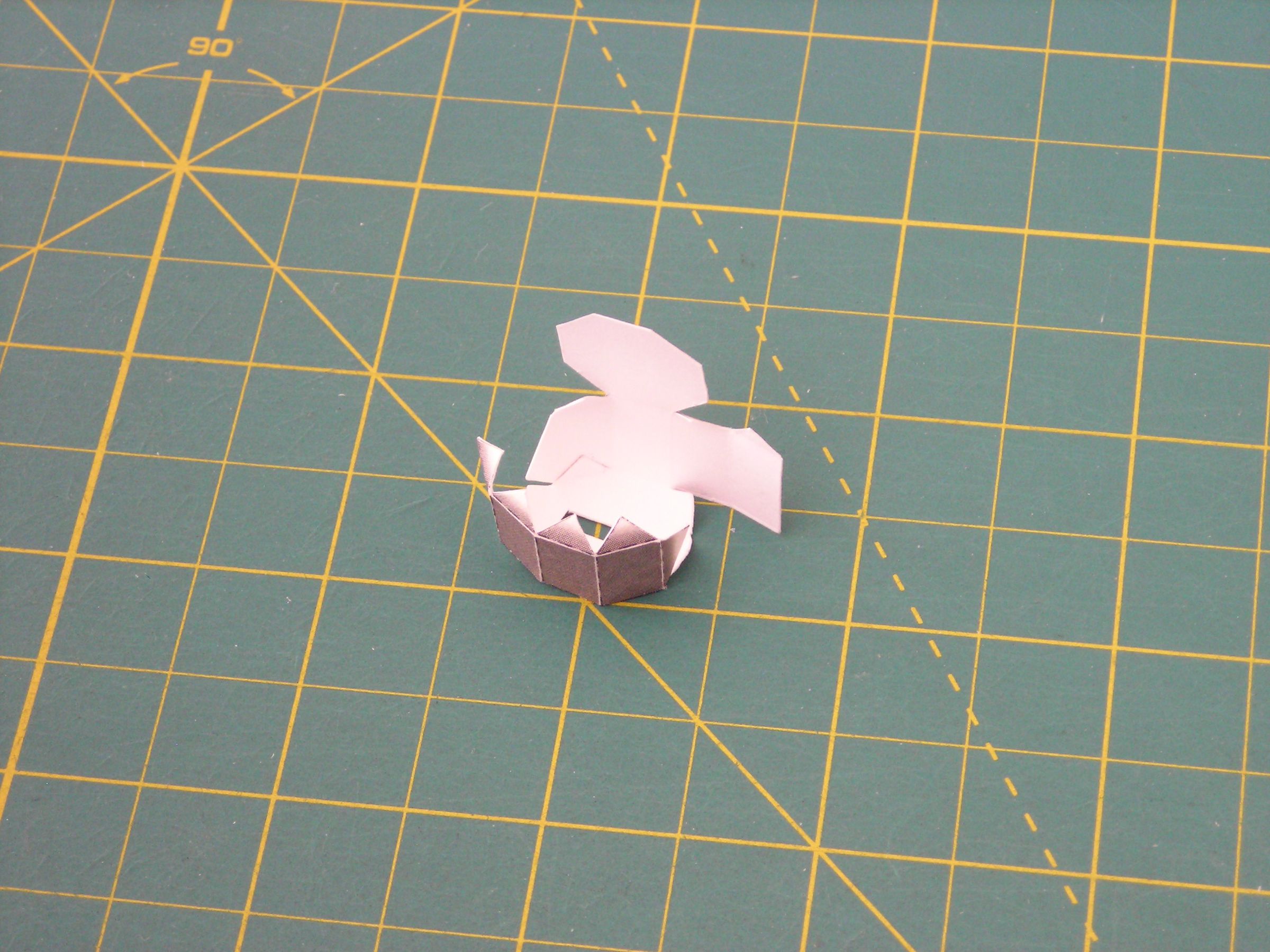 Walking Papercraft Mech Warrior : 20 Steps (with Pictures) - Instructables