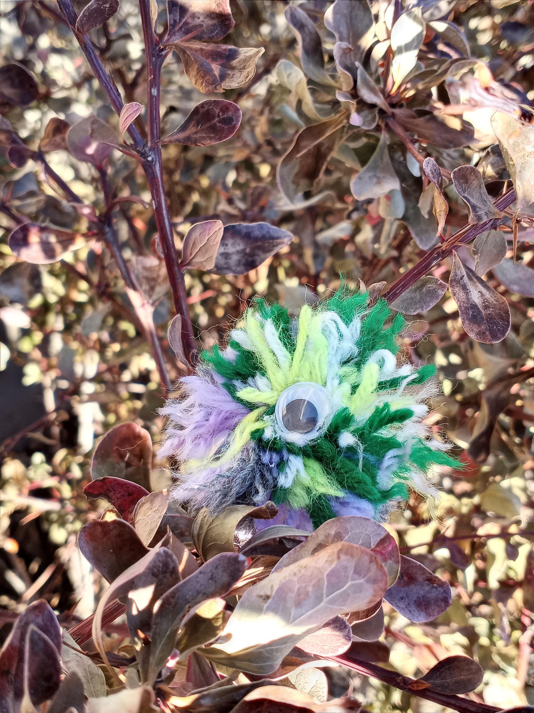 Giant Multi-Colored Fuzz Ball : 7 Steps (with Pictures) - Instructables